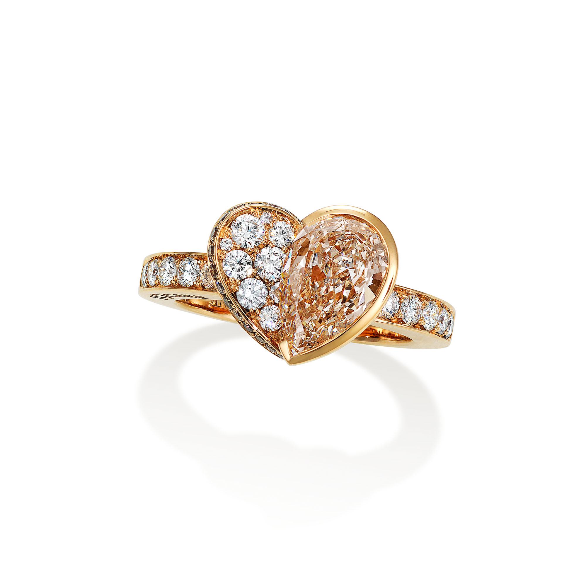 ANNA HU COLOURED DIAMOND AND DIAMOND RING WITH GIA REPORT, | Christie’s