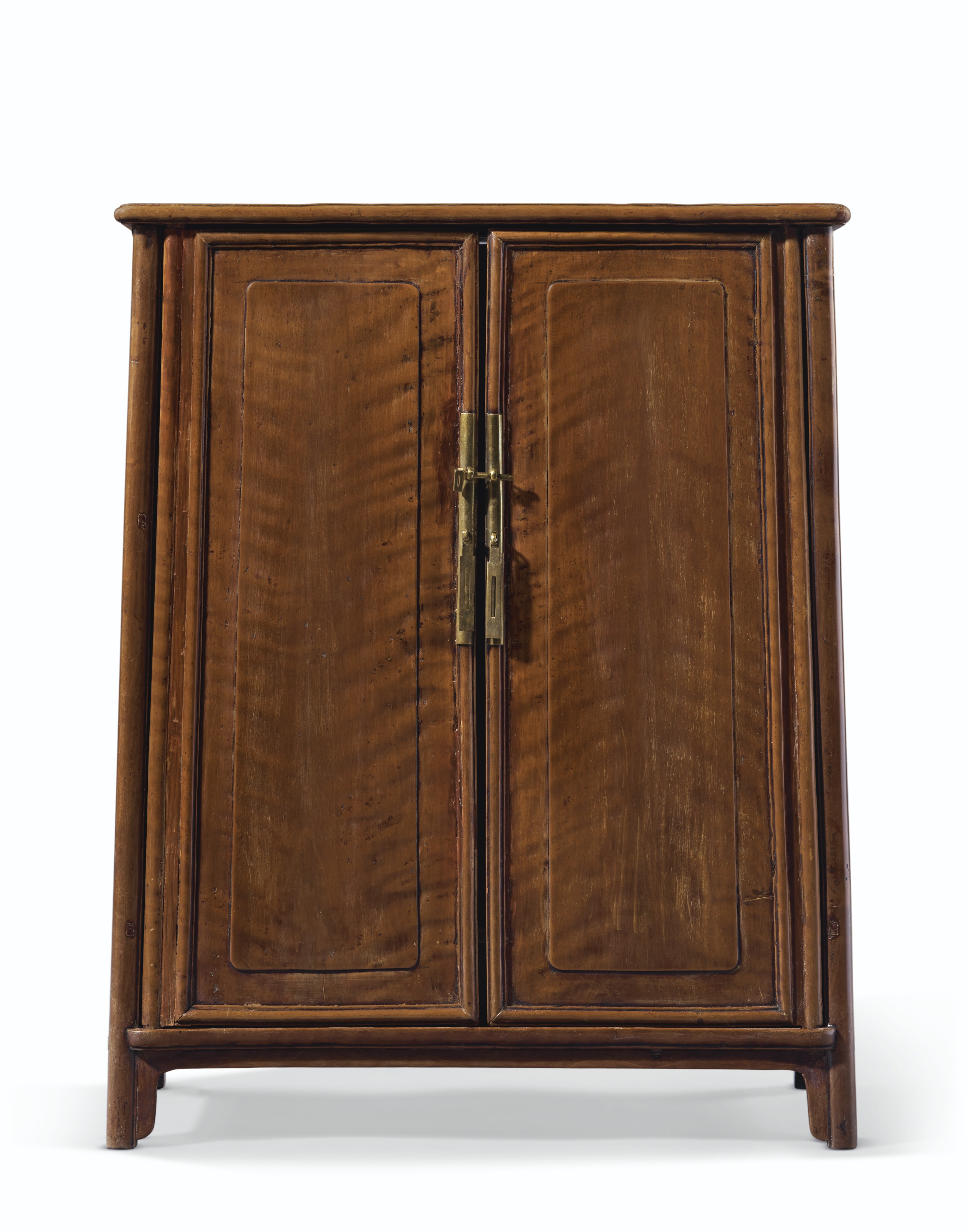 A SMALL LONGYANMU SLOPING-STILE CABINET, 17TH-18TH CENTURY | Christie’s