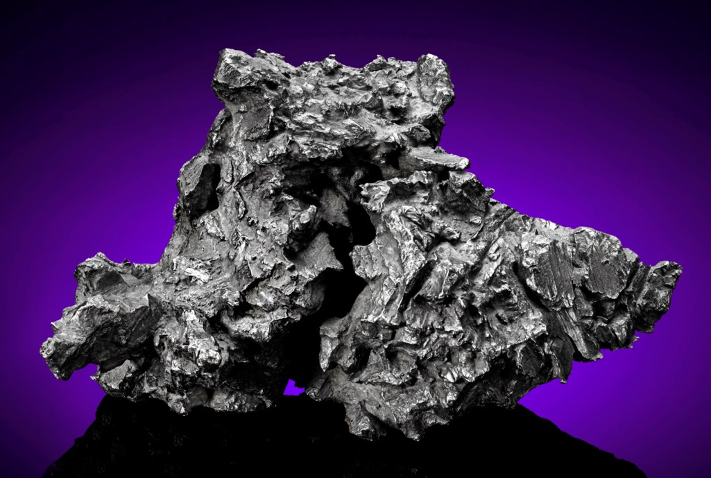 MASSIVE SIKHOTE-ALIN METEORITE — NATURAL SCULPTURE FROM INTERPLANETARY ...