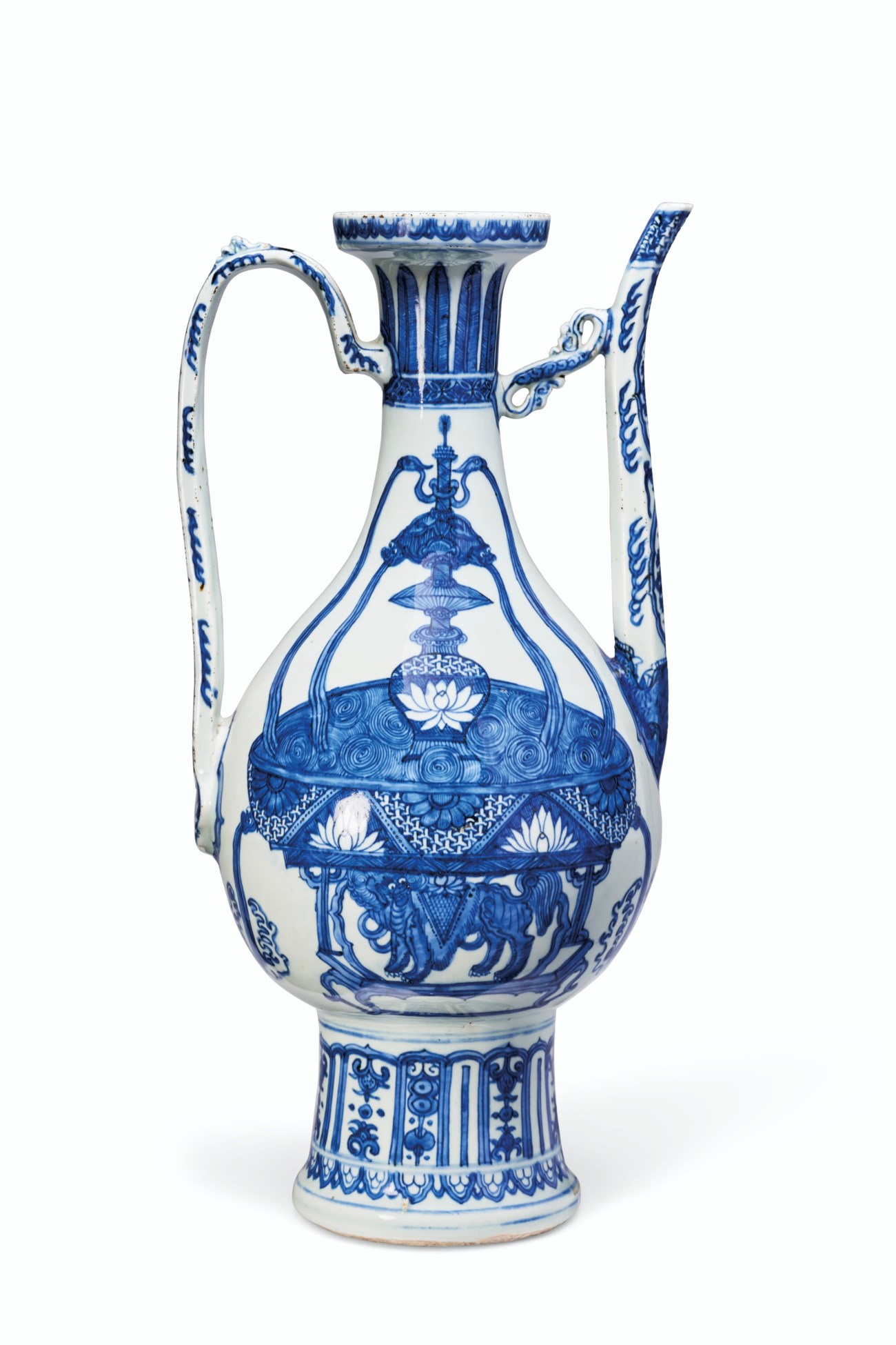 A RARE BLUE AND WHITE 'MAGIC FOUNTAIN' EWER