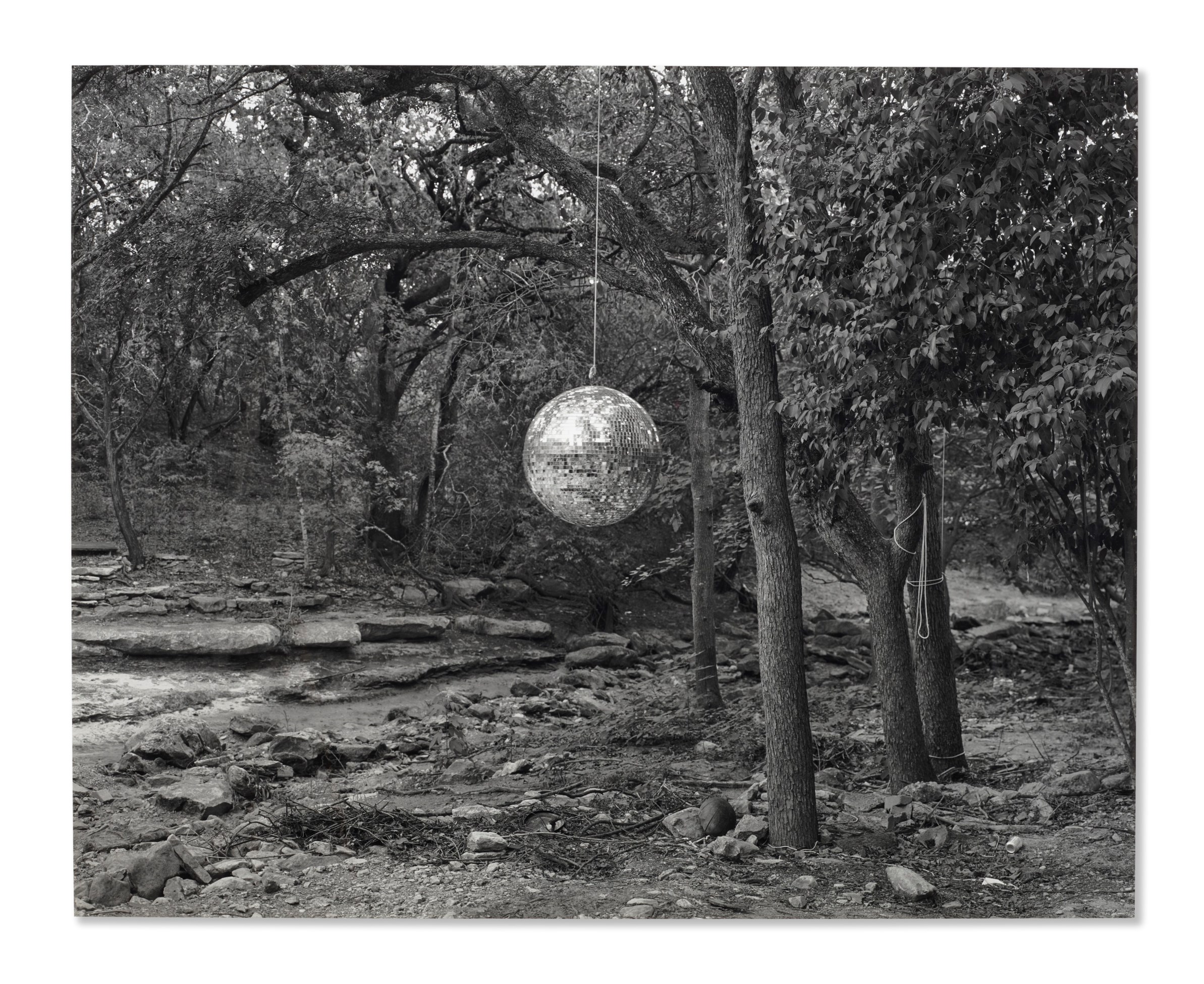 Alec Soth (b. 1969), 2006_08zl0036 | Christie's