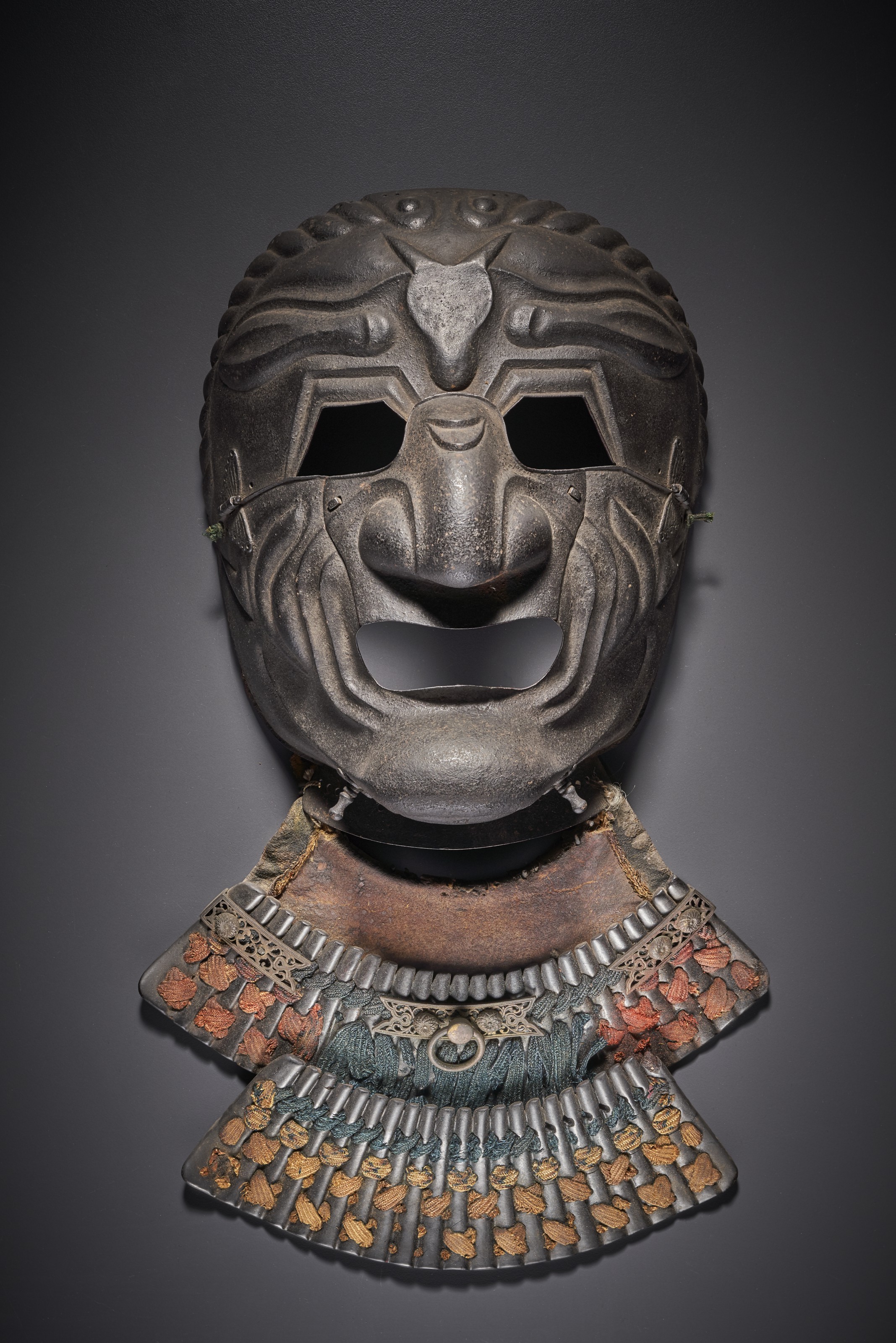 AN IRON SOMEN (FULL FACE MASK)
