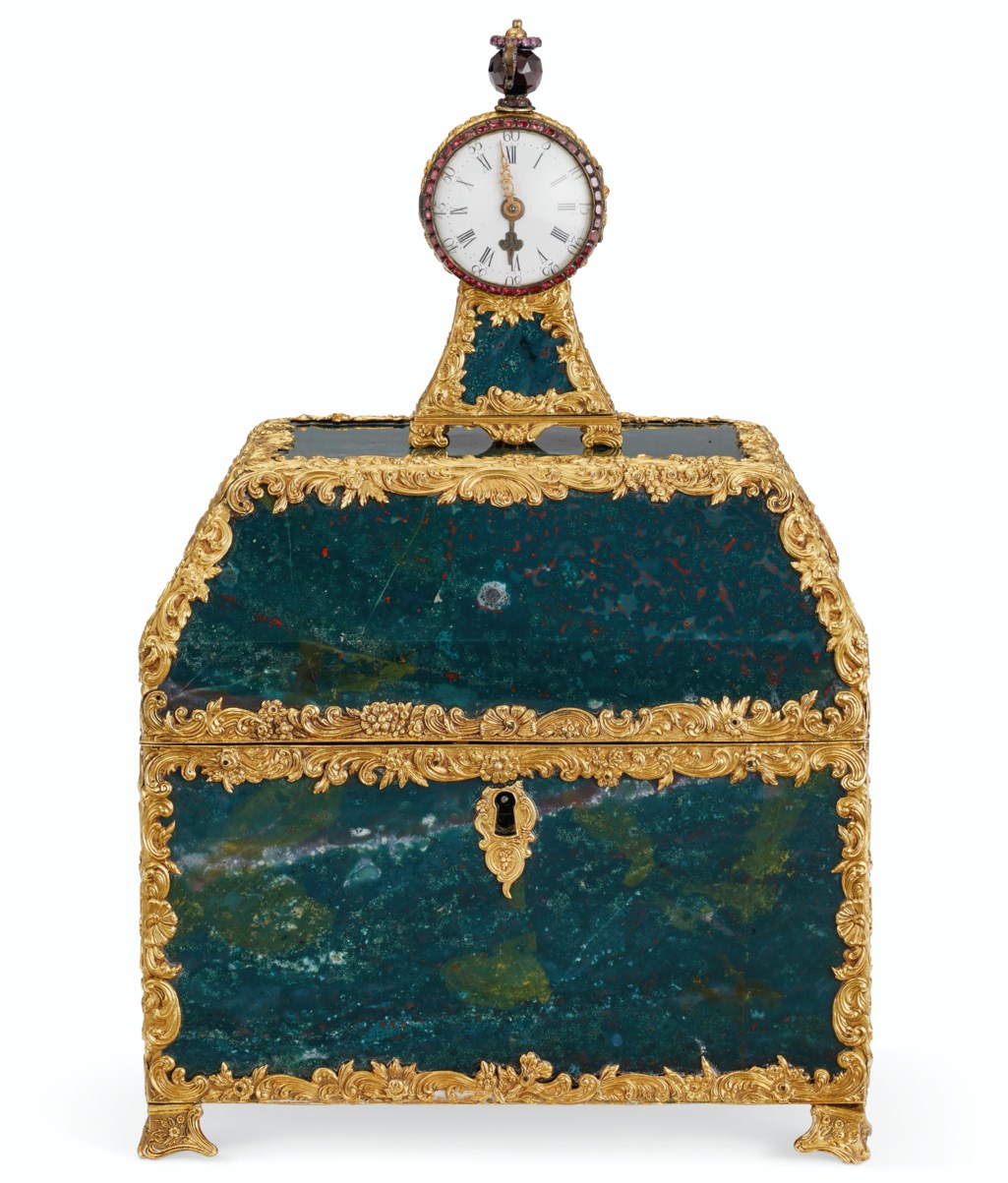 A GEORGE III ORMOLU-MOUNTED BLOODSTONE AND GOLD NECESSAIRE TABLE CLOCK ...