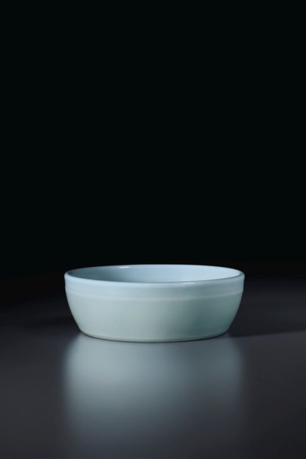 A VERY RARE RU-TYPE BRUSH WASHER