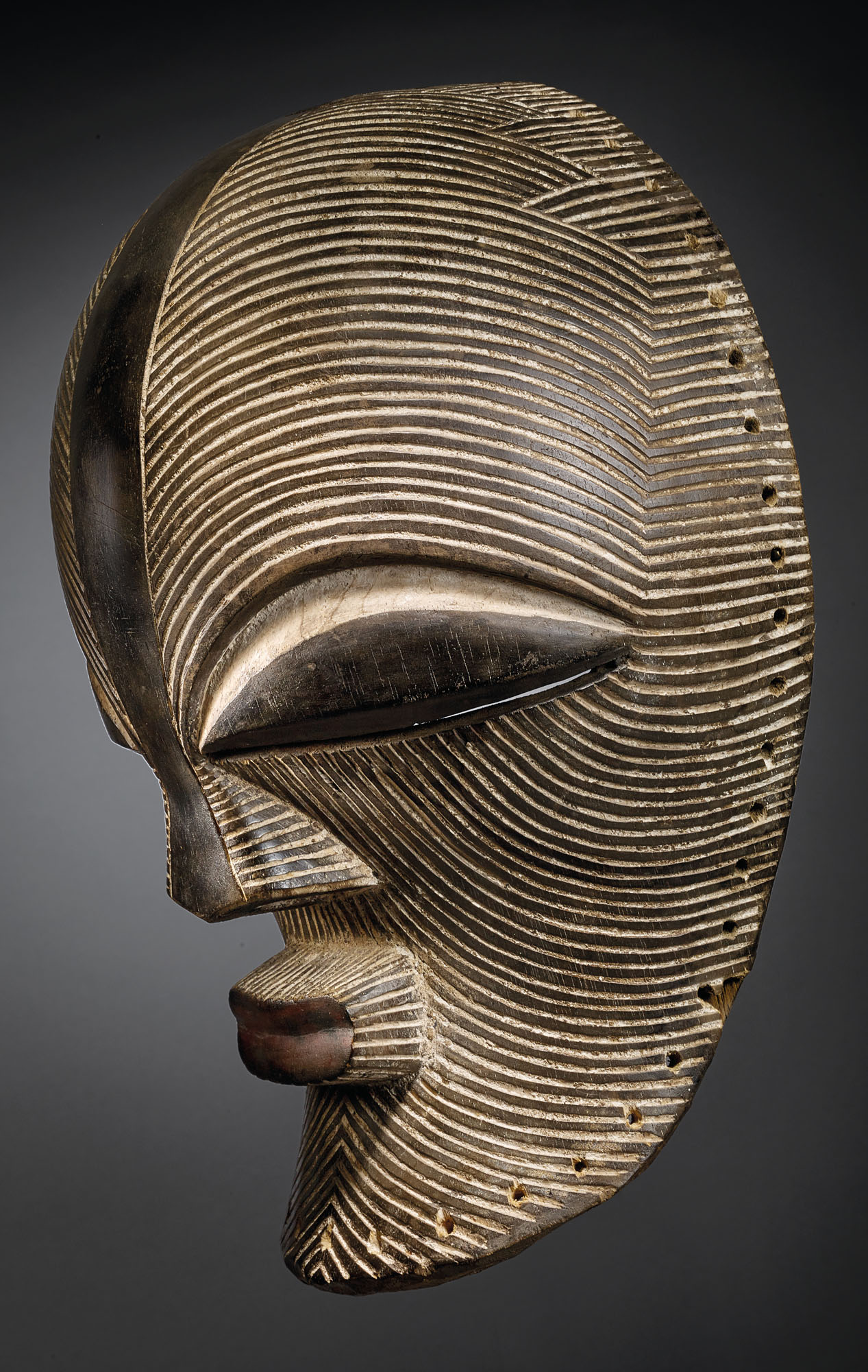 MASQUE SONGYE, KIFWEBE A SONGYE MASK