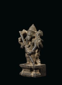 STATUE DE GANESHA EN GRANIT, INDE, EPOQUE VIJAYANAGAR, XVIEME SIECLE ...