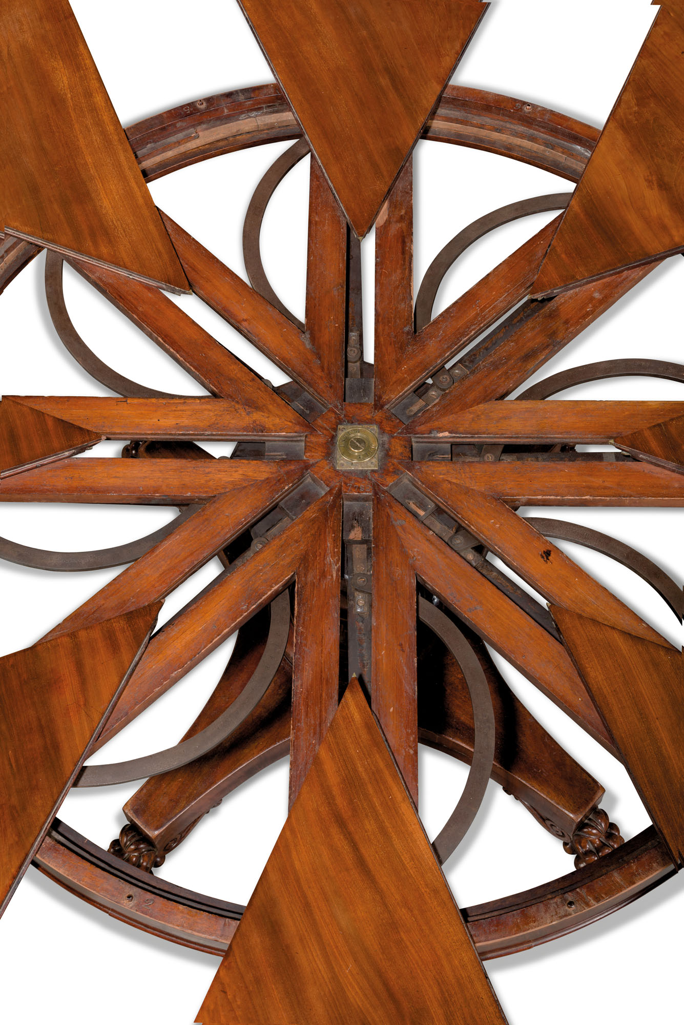 Robert jupe table store