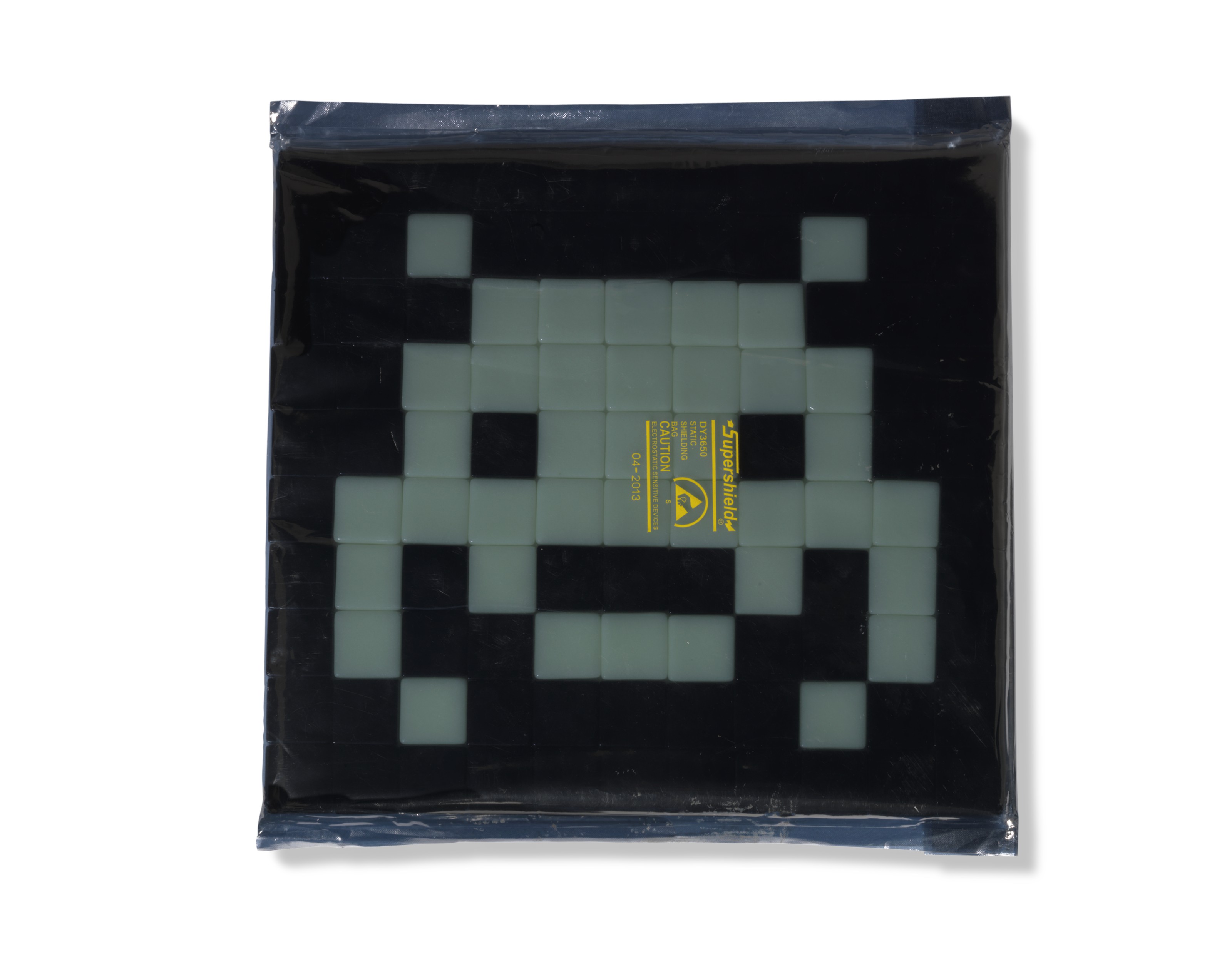 INVADER (B. 1969), Invasion Kit 15: Glow in the space | Christie’s