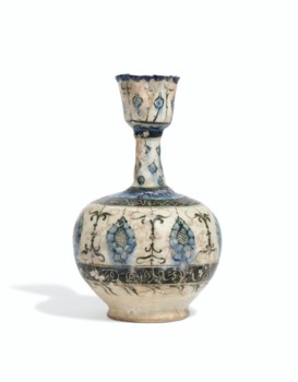 A KASHAN POTTERY BOTTLE, CENTRAL IRAN, 13TH CENTURY | Christie's