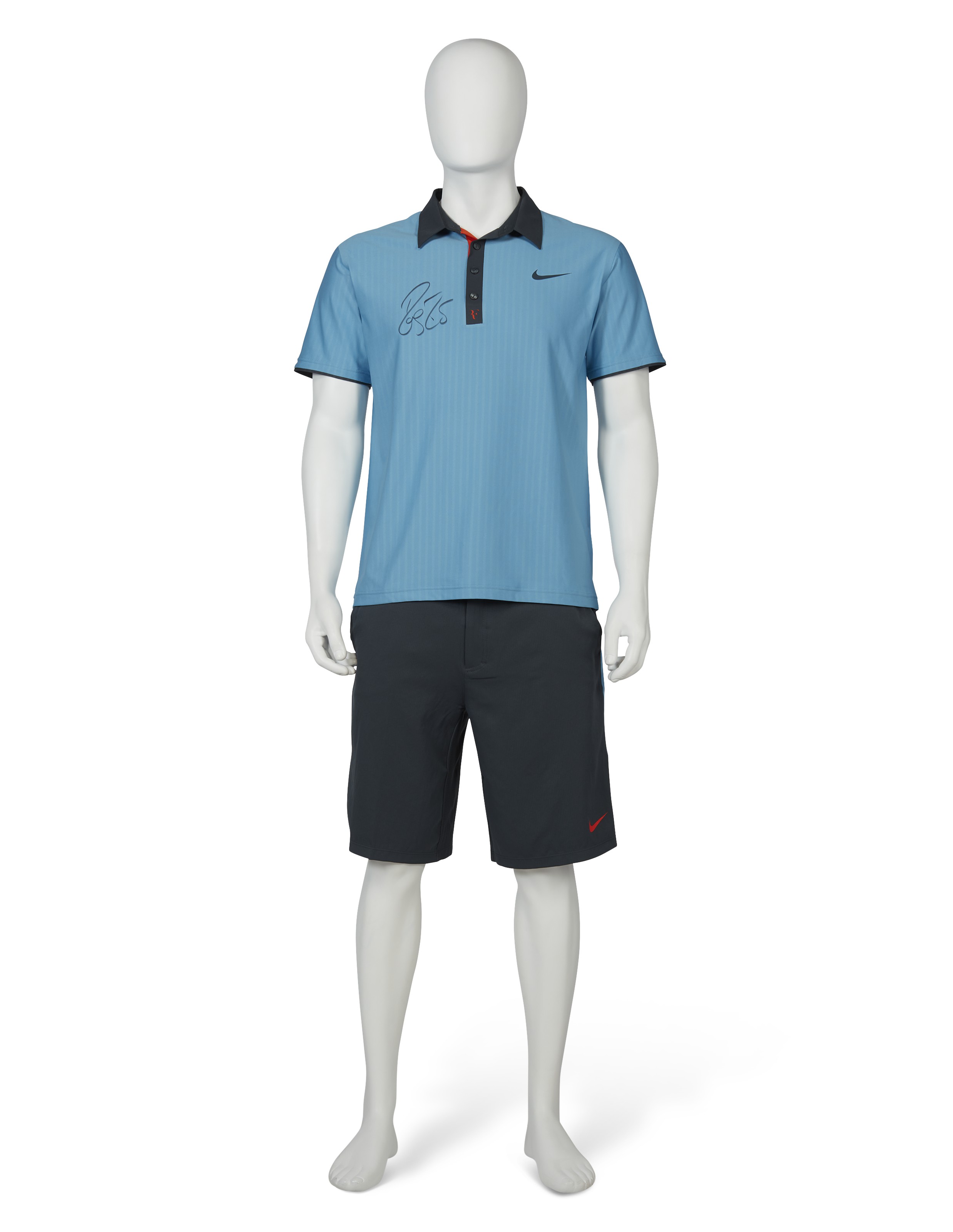 ROGER FEDERER'S CHAMPION OUTFIT, FRENCH OPEN, 2009 | Christie’s