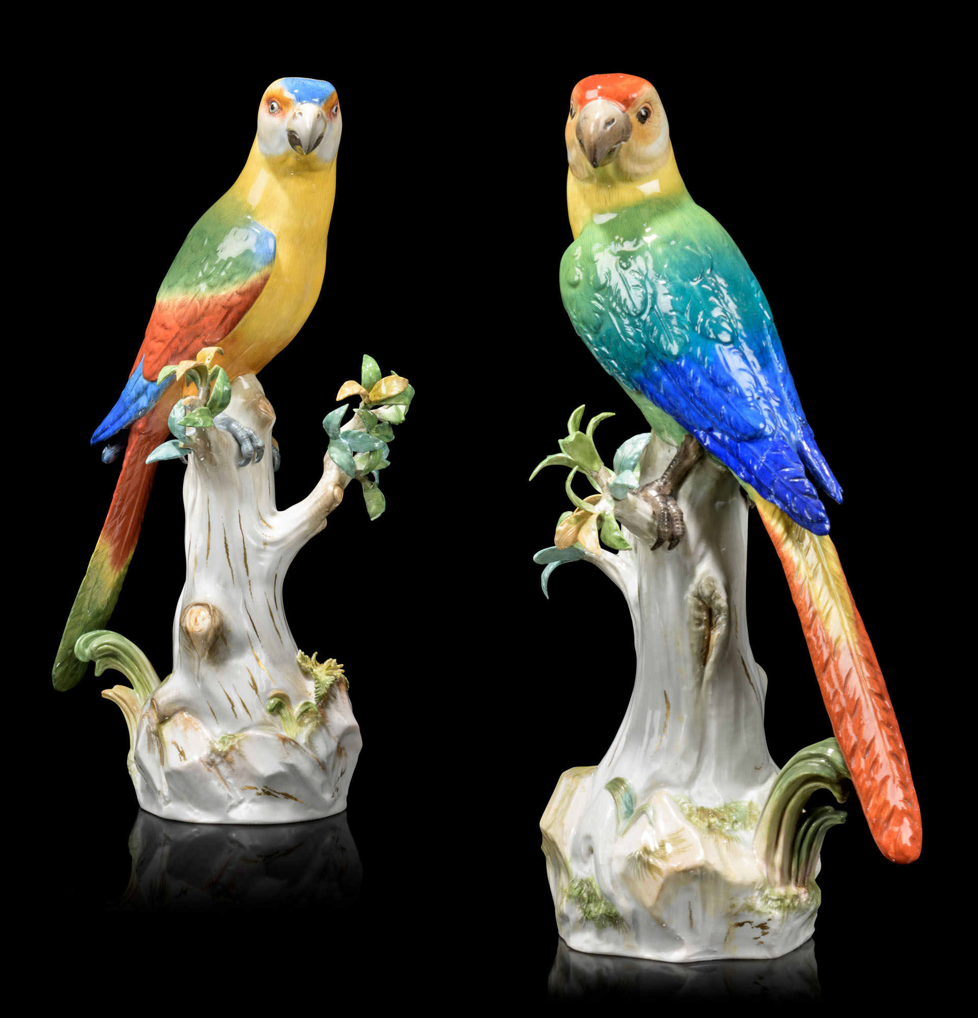 A PAIR OF MEISSEN PORCELAIN MODELS OF PARROTS, SECOND HALF 19TH CENTURY ...