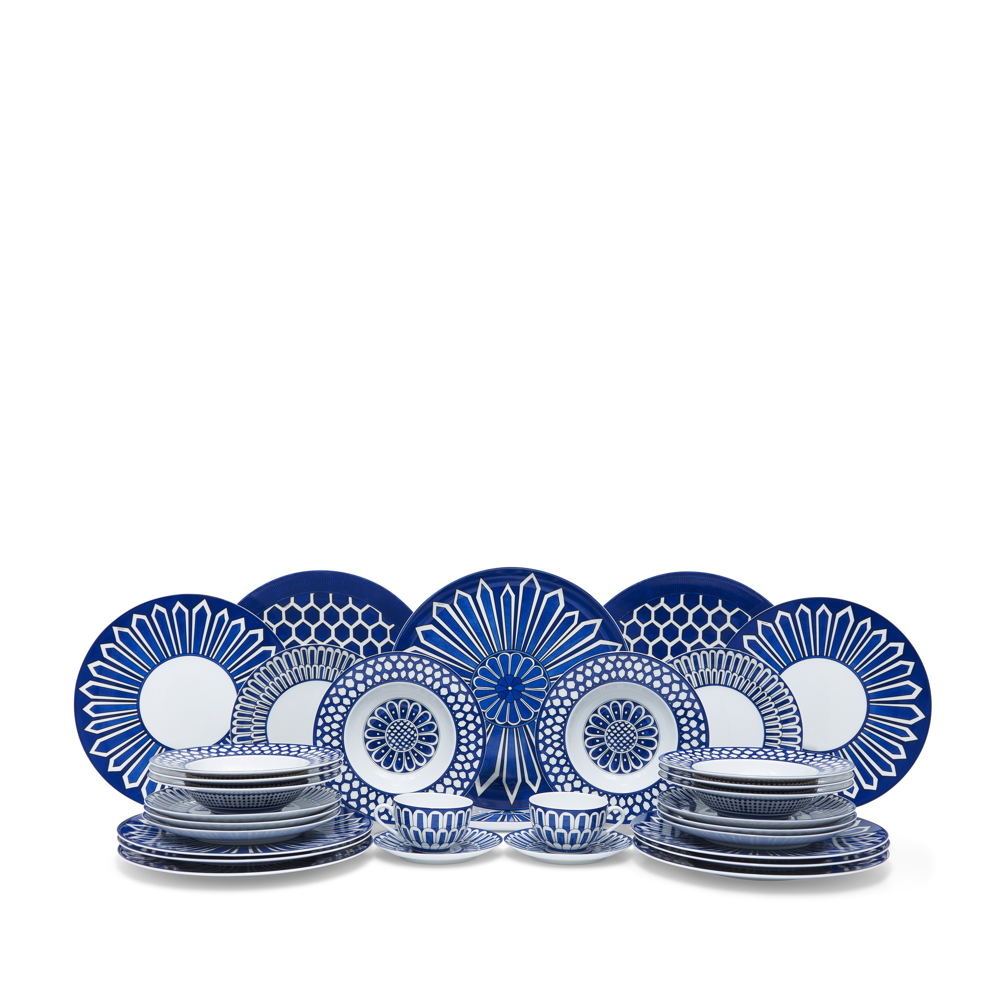 A SET OF THIRTY TWO: A BLEU D’AILLEURS PORCELAIN SET, HERMÈS, 2020s ...