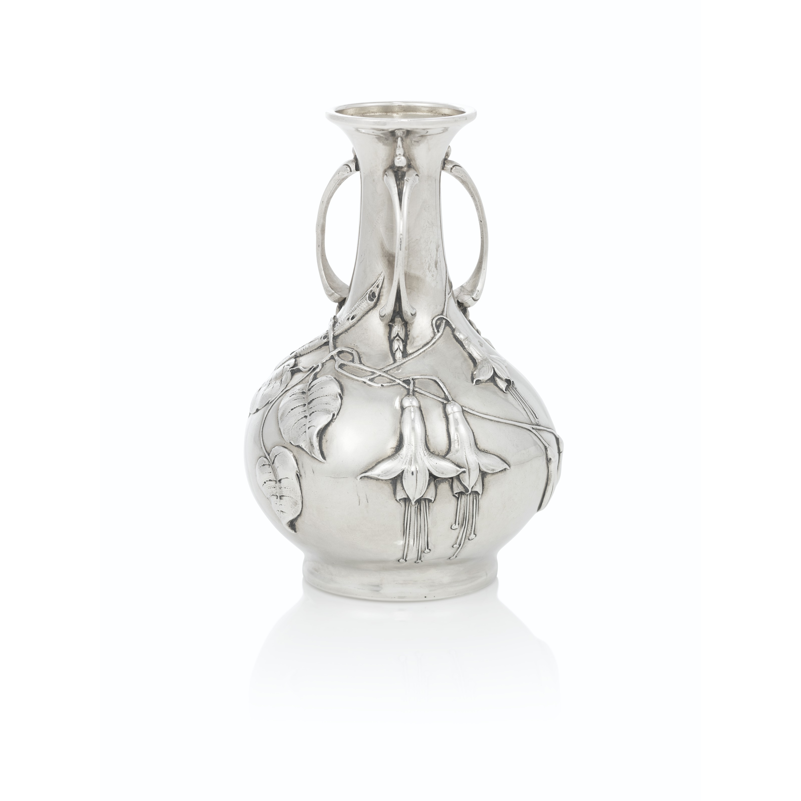 A PAIR OF SILVER CANDLESTICKS, BY FABERGÉ, WORKMASTER JULIUS RAPPOPORT ...