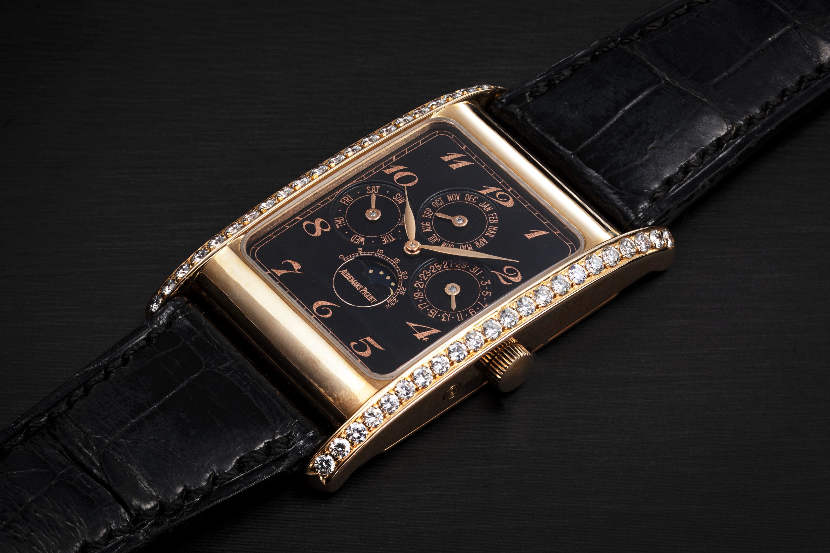 AUDEMARS PIGUET, EDWARD PIGUET QUANTIEME PERPETUEL REF.25758OR, A GOLD ...