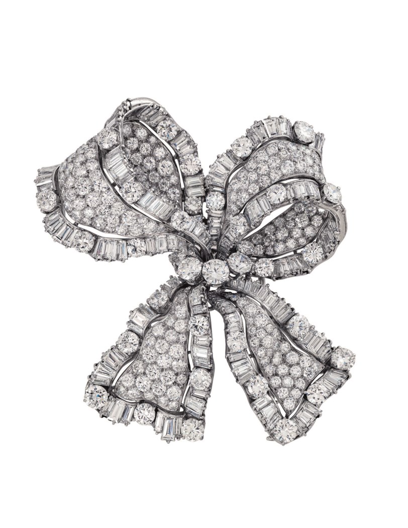 ATTRACTIVE DIAMOND BROOCH, BULGARI | Christie's