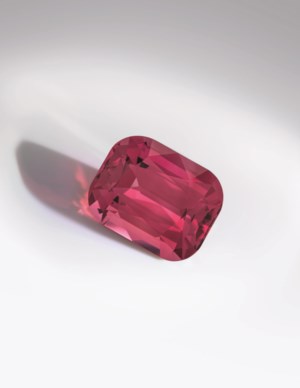 SPINEL AND DIAMOND RING | Christie's