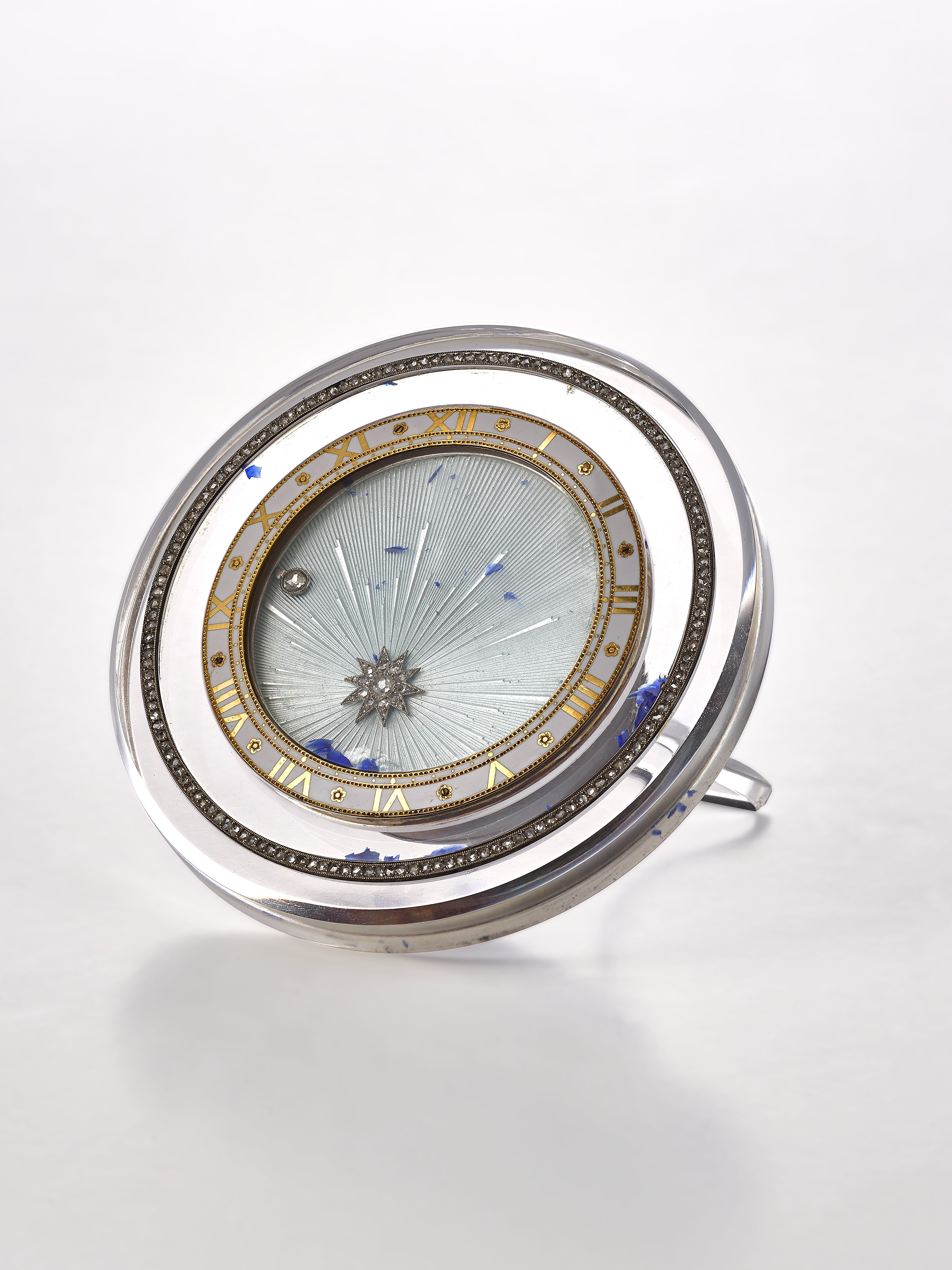 THE GOLDSMITHS AND SILVERSMITHS CO. LTD., 18K GOLD, ENAMEL, ROCK ...