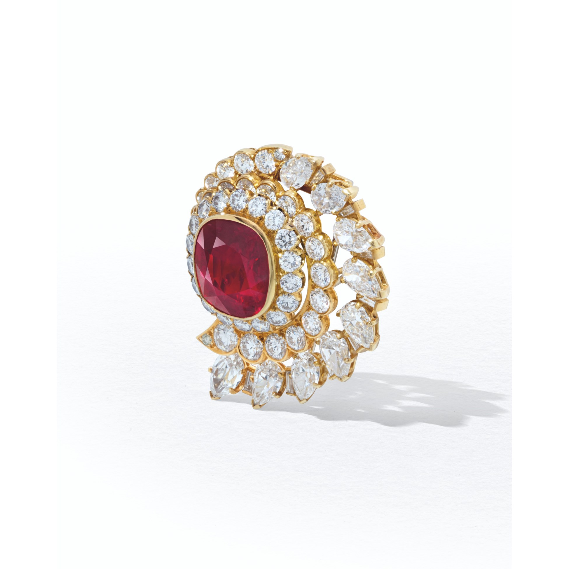 VAN CLEEF & ARPELS RUBY AND DIAMOND BROOCH | Christie's
