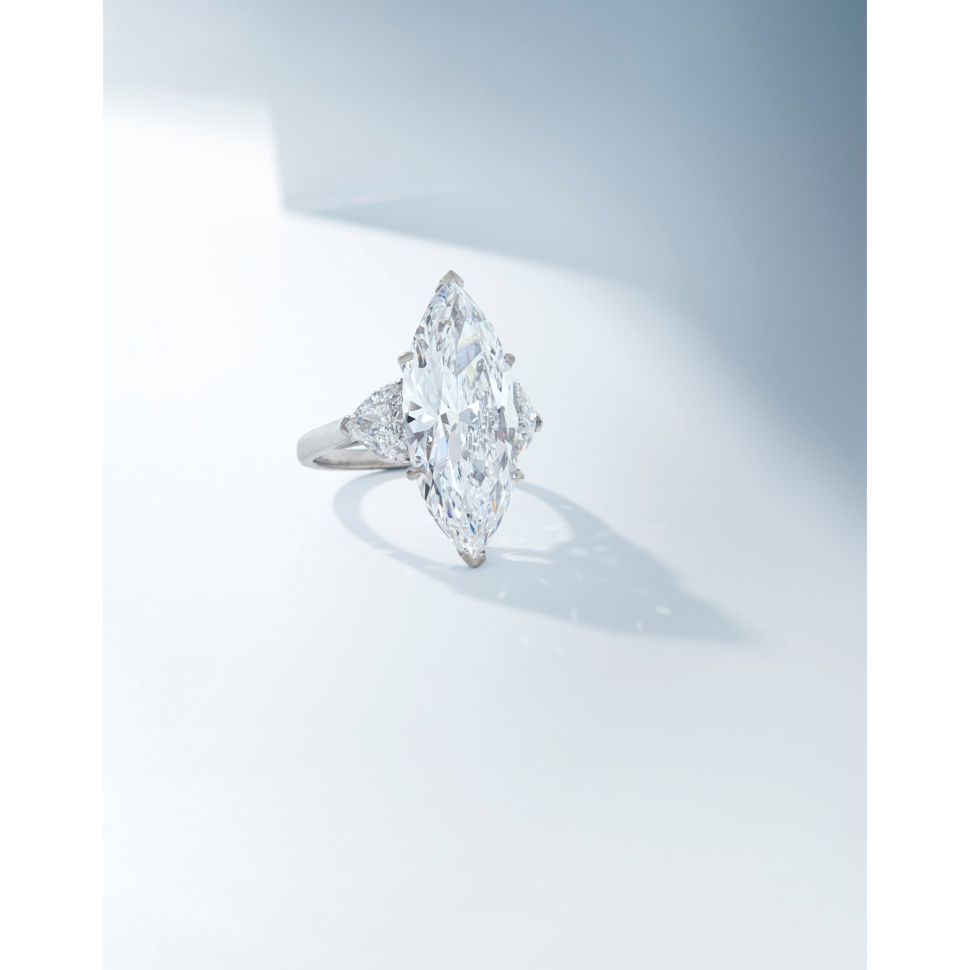 ADLER DIAMOND RING