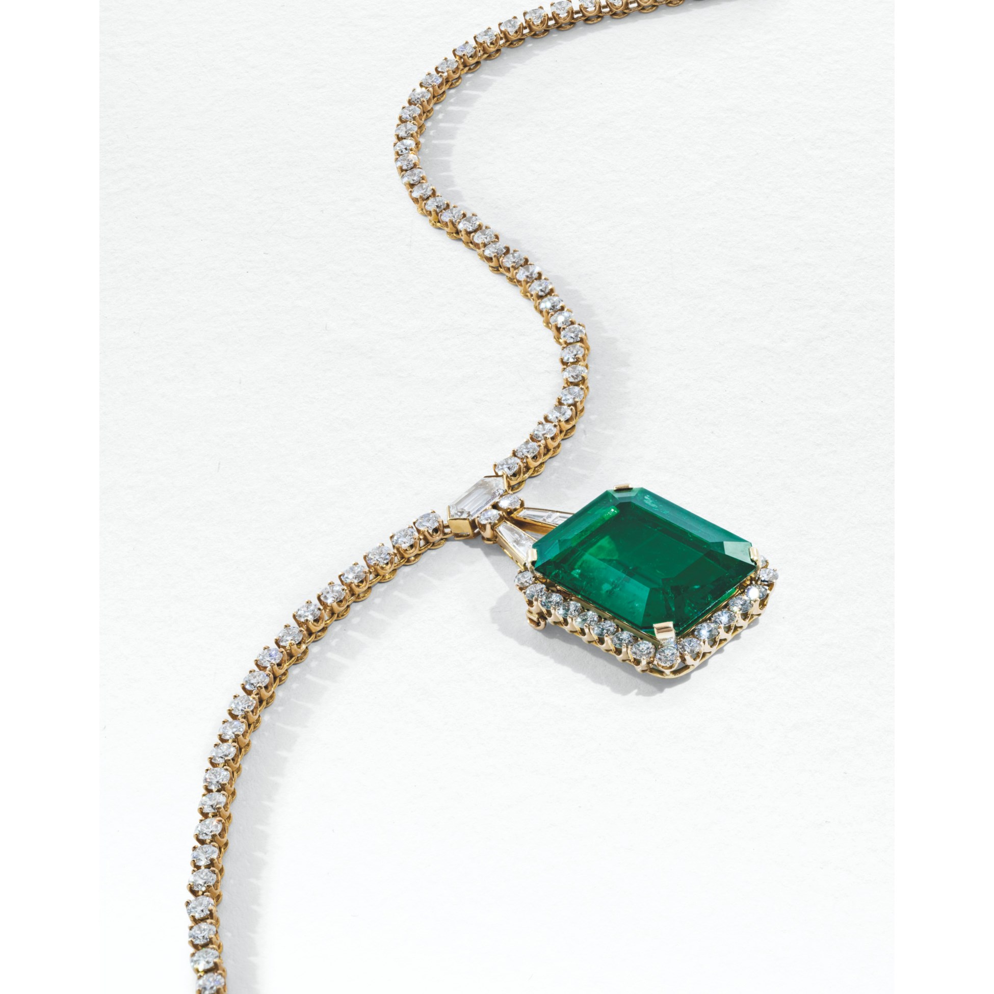 SUPERB VAN CLEEF & ARPELS EMERALD AND DIAMOND PENDENT NECKLACE | Christie's