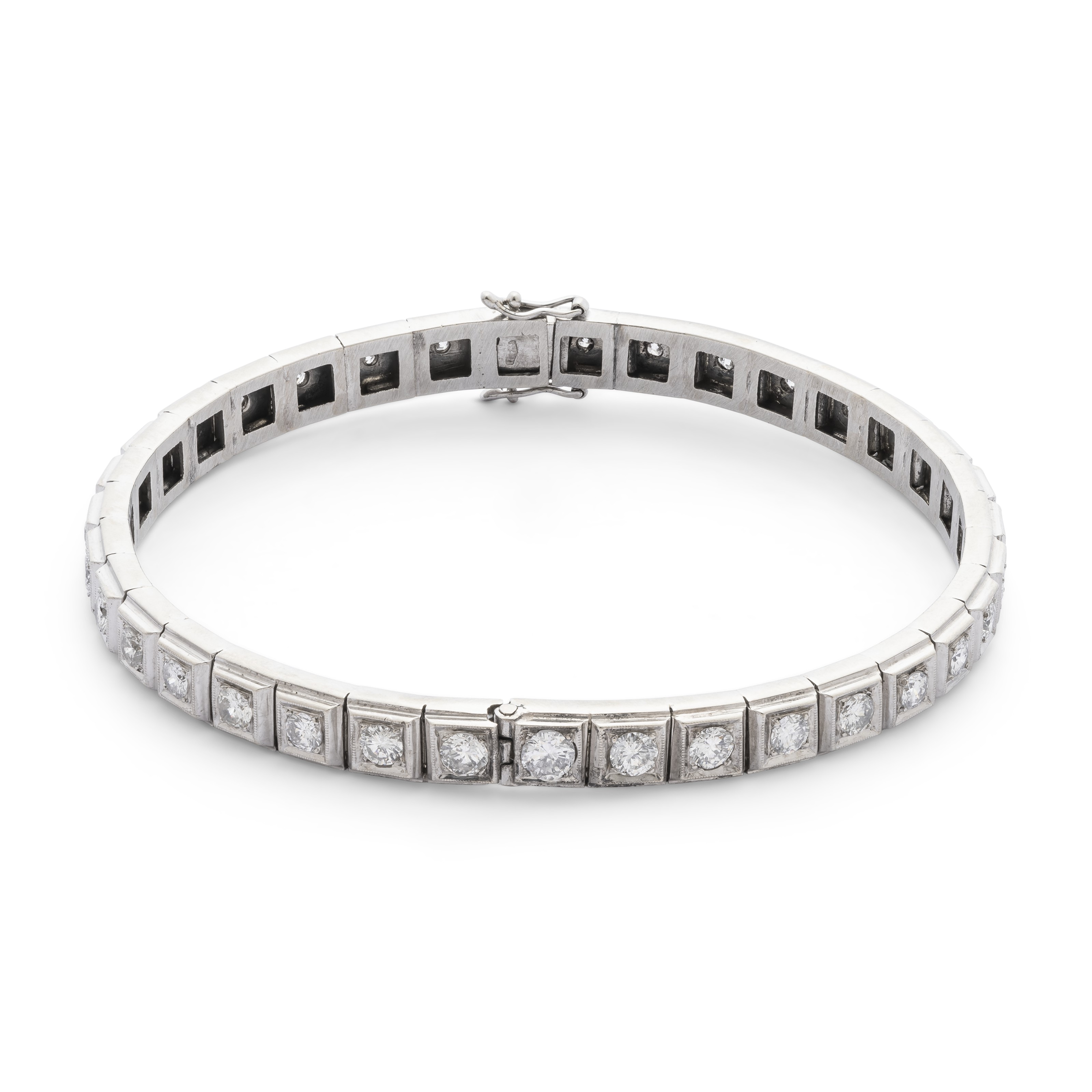 NO RESERVE - DIAMOND AND GOLD BANGLE, | Christie’s