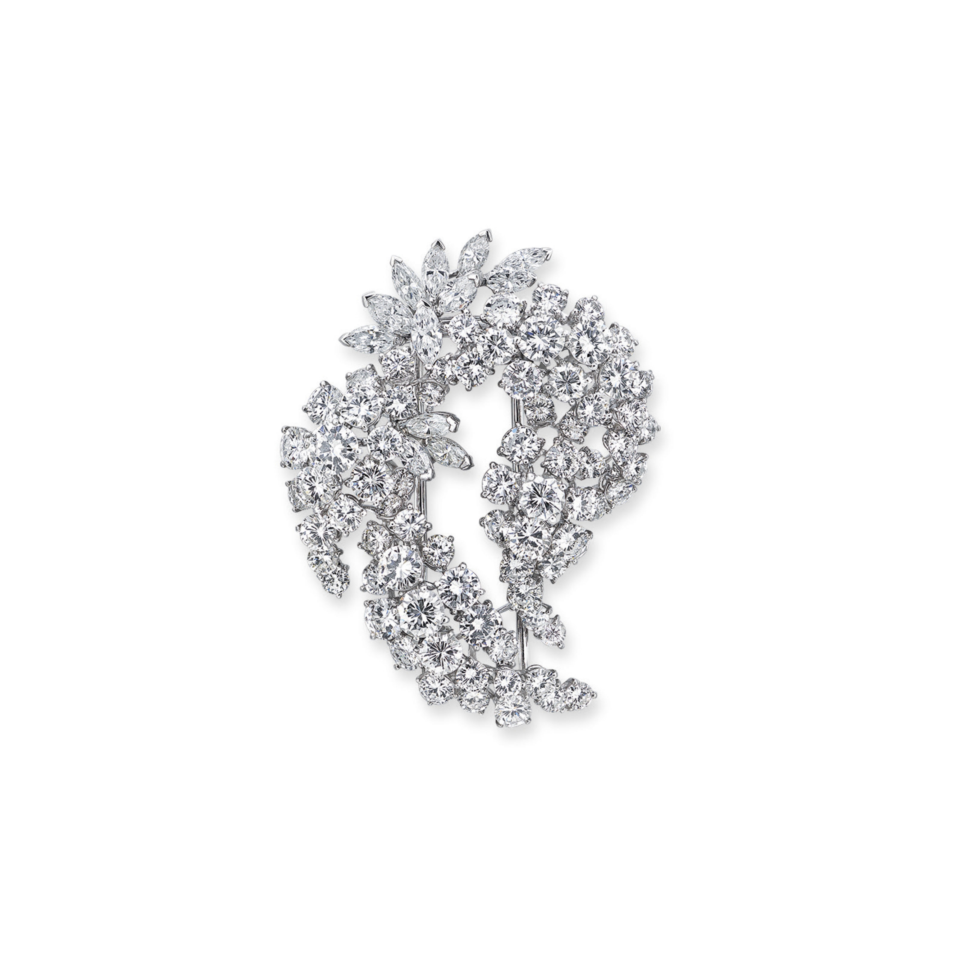 COLOURED DIAMOND AND DIAMOND JEWELLERY SET | Christie's