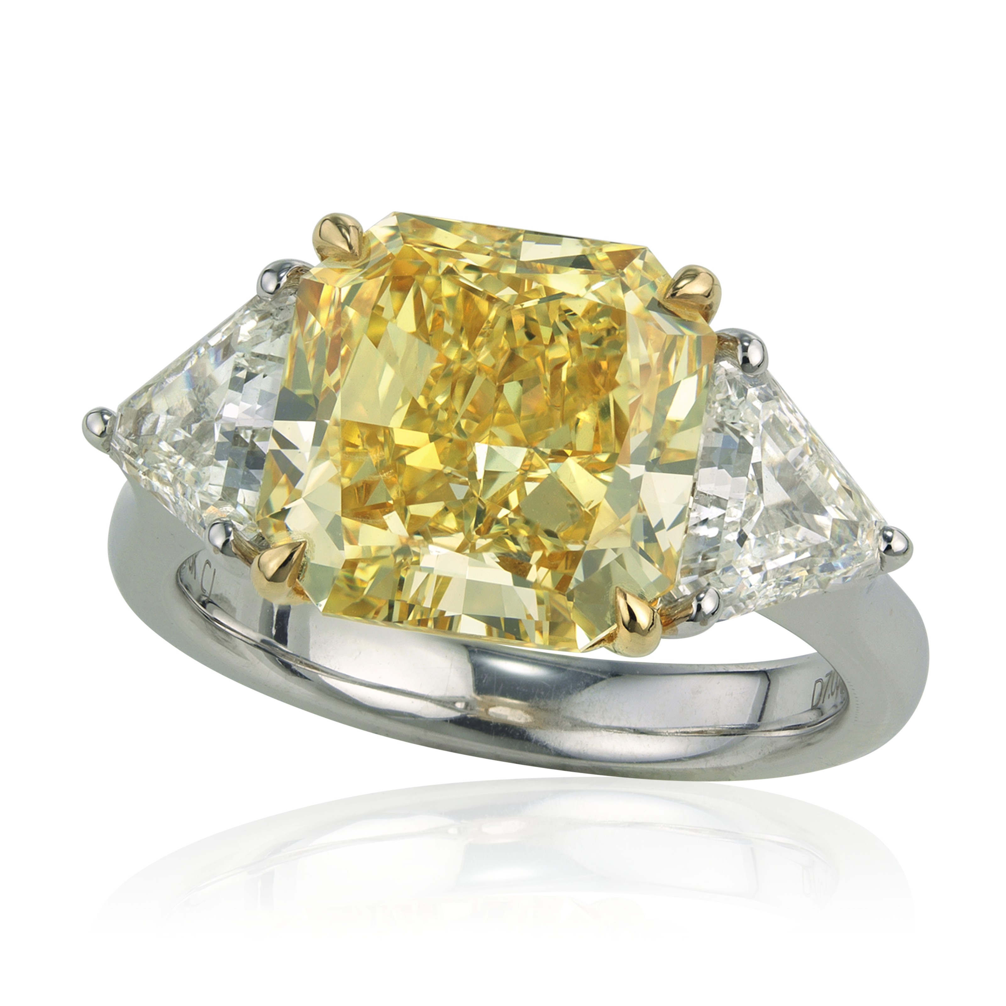 COLOURED DIAMOND AND DIAMOND RING, | Christie’s