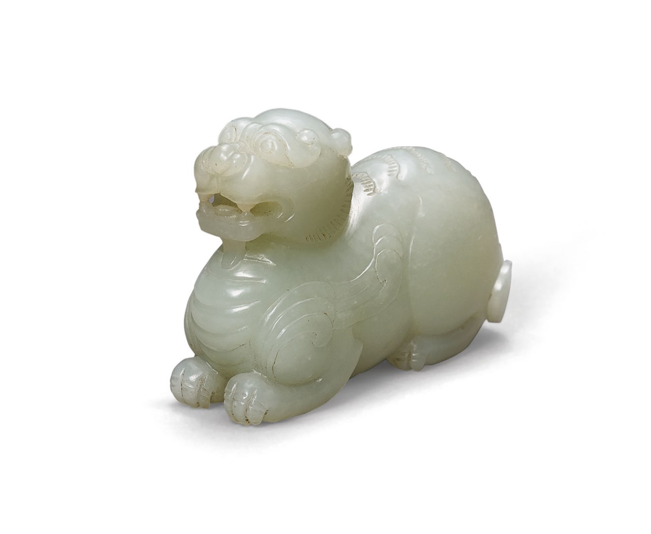 A WHITE JADE BIXIE, MING DYNASTY (1368-1644) | Christie's