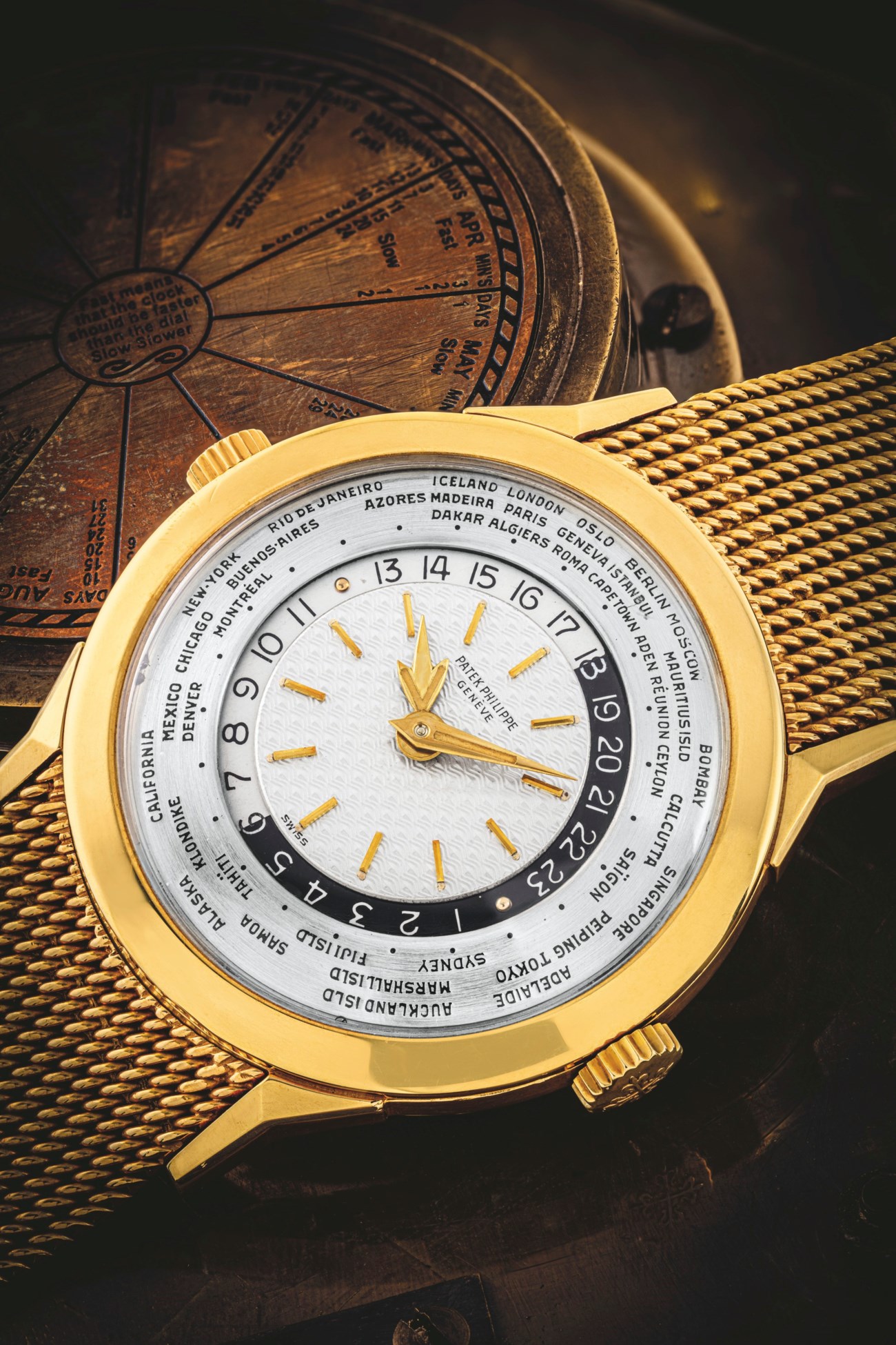 PATEK PHILIPPE. AN EXTREMELY FINE, UNIQUE AND IMPORTANT 18K GOLD TWO ...