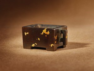 A MINIATURE GOLD-SPLASHED BRONZE RECTANGULAR CENSER, 17TH-18TH CENTURY ...