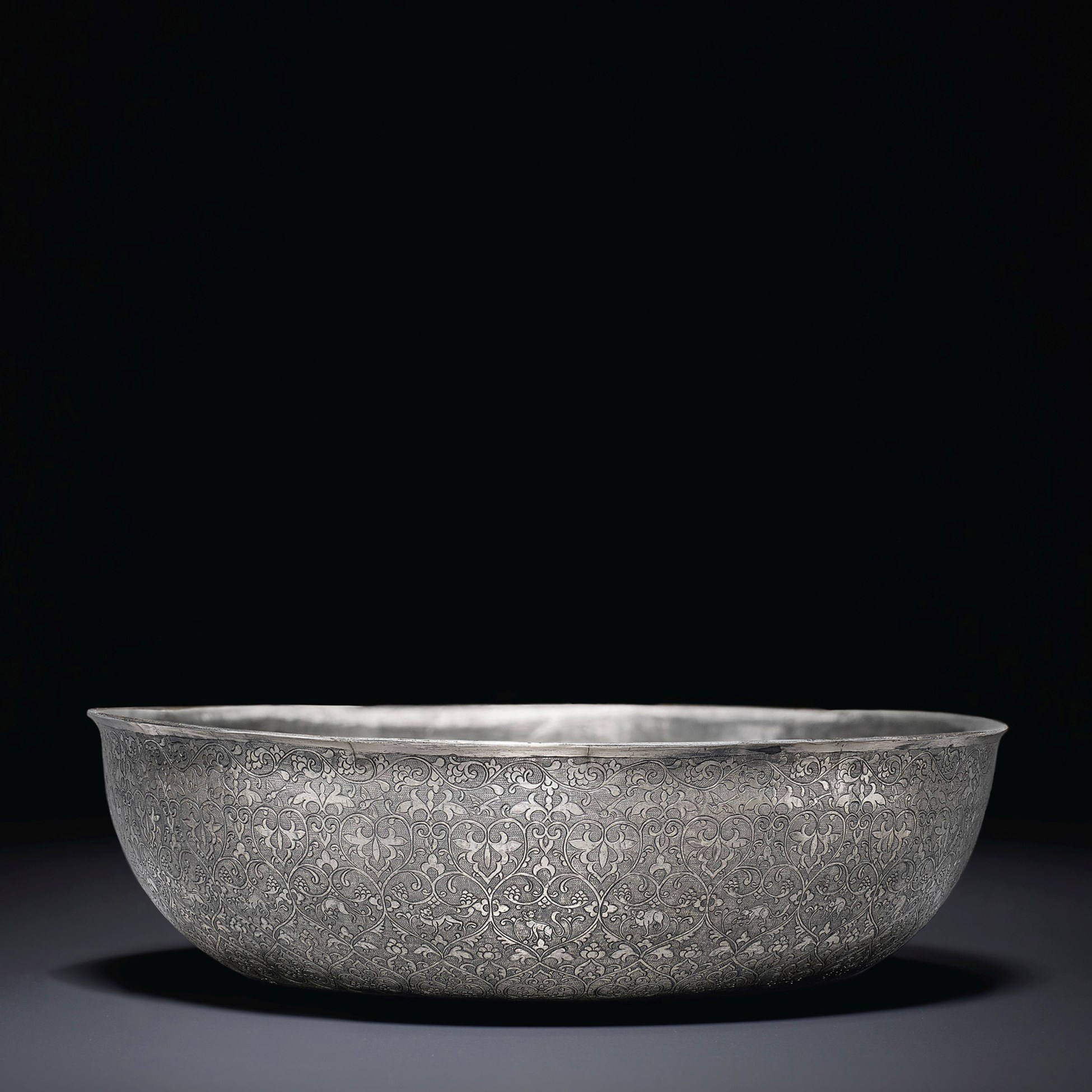 A SUPERB AND VERY RARE SILVER 'ANIMALS' BOWL, TANG DYNASTY (AD 618-907 ...