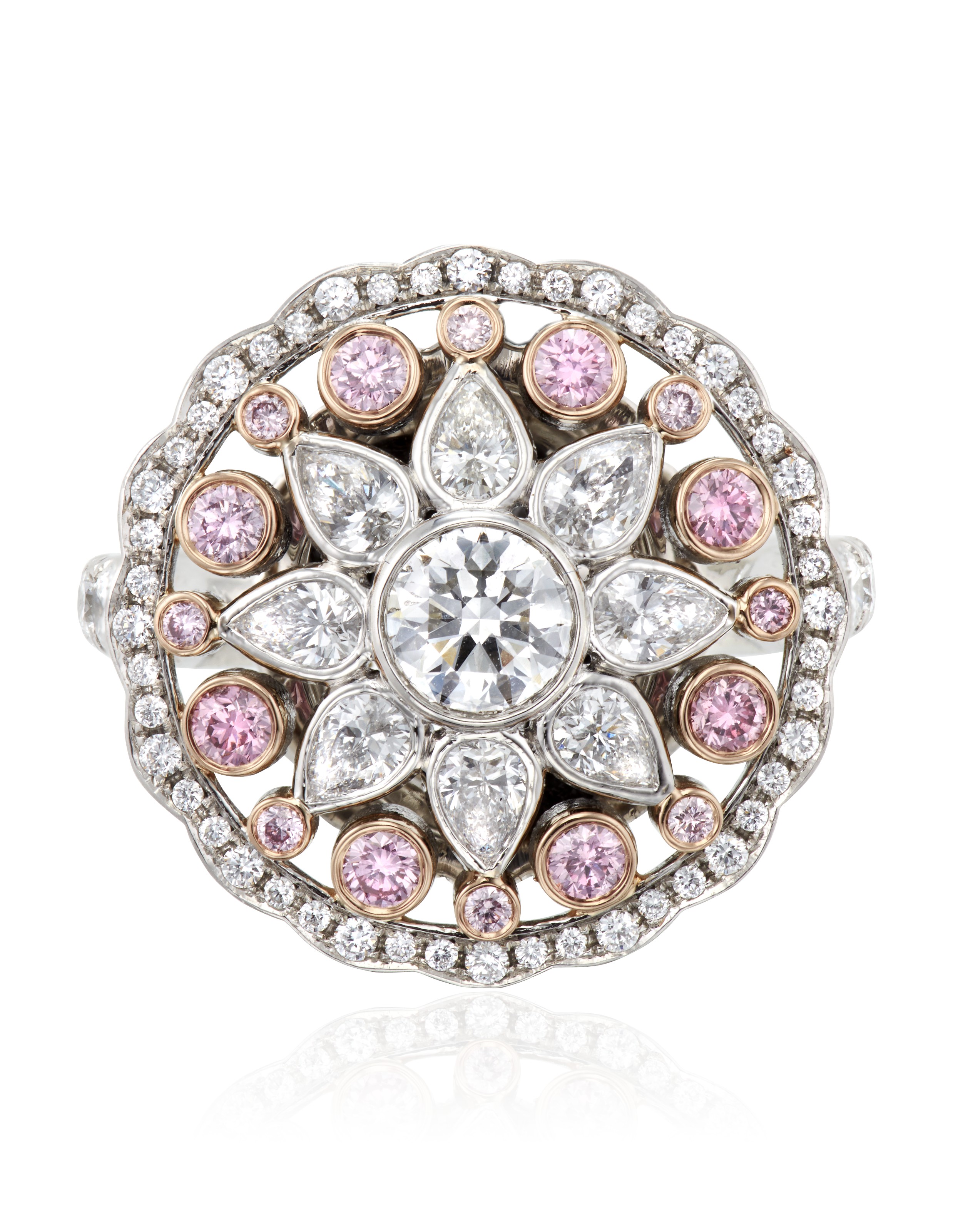 NO RESERVE | TIFFANY & CO. DIAMOND AND COLORED DIAMOND RING, | Christie’s