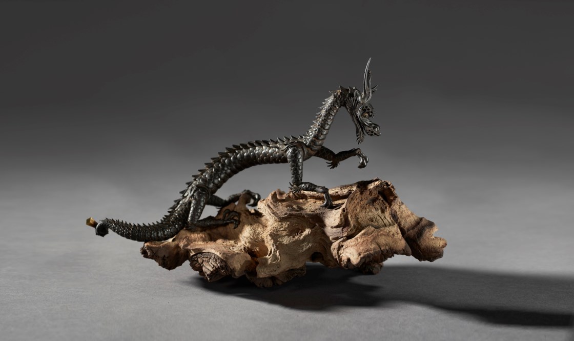 AN IRON ARTICULATED SCULPTURE OF A DRAGON, EDO PERIOD (19TH CENTURY ...