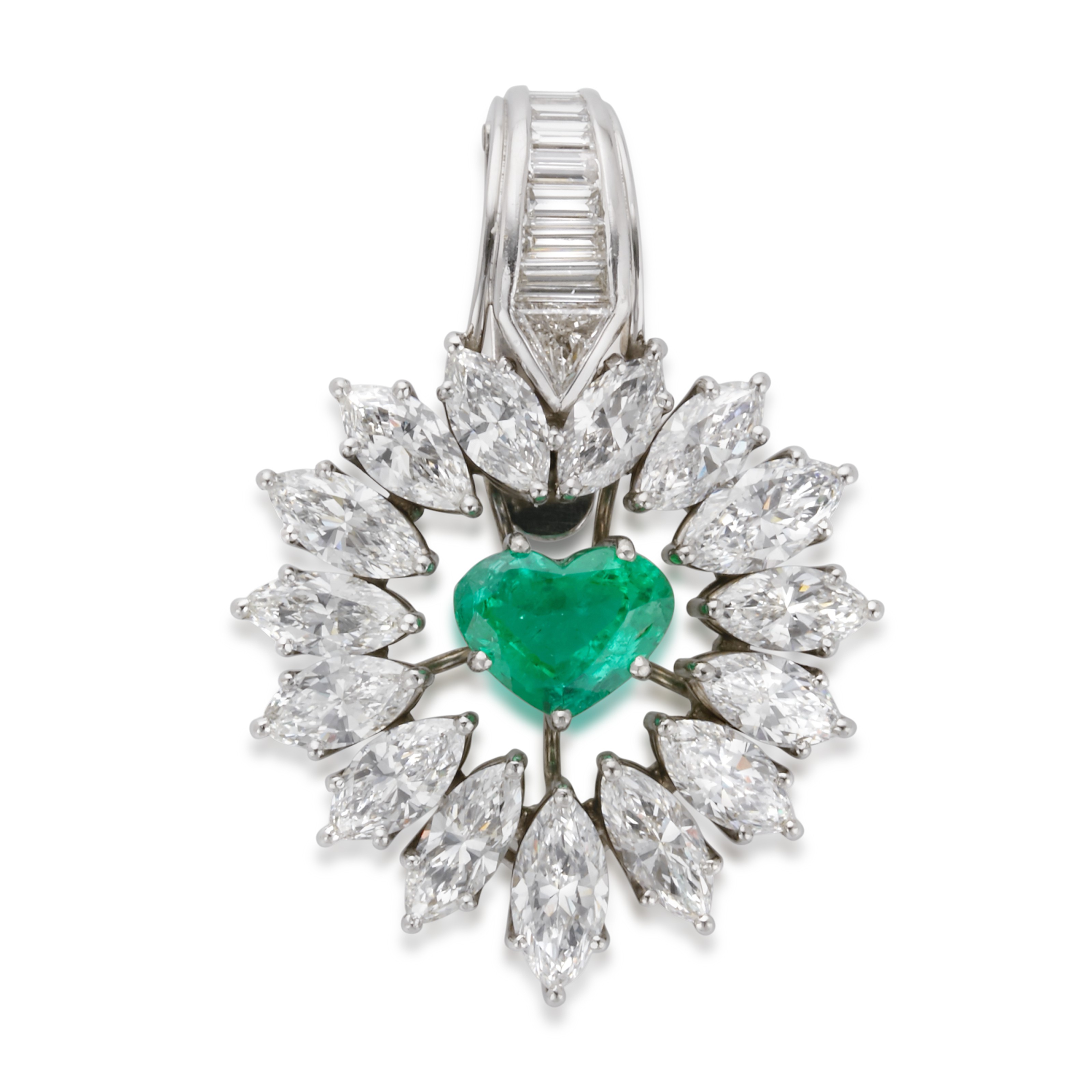 NO RESERVE - PENDENTIF ÉMERAUDE ET DIAMANTS, | Christie’s