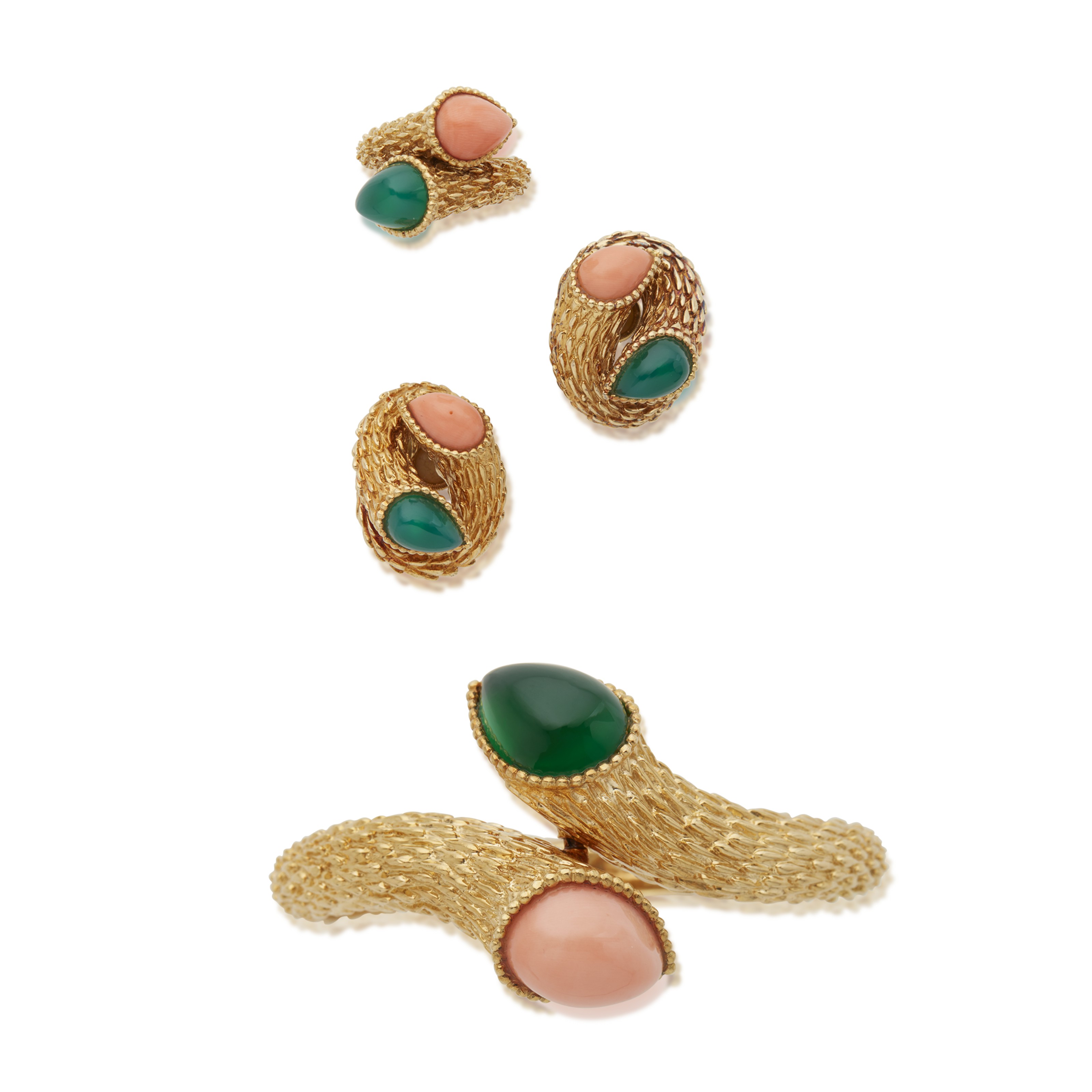 BOUCHERON DEMI-PARURE "SERPENT BOHÈME" CORAIL ET CHRYSOPRASE, | Christie’s