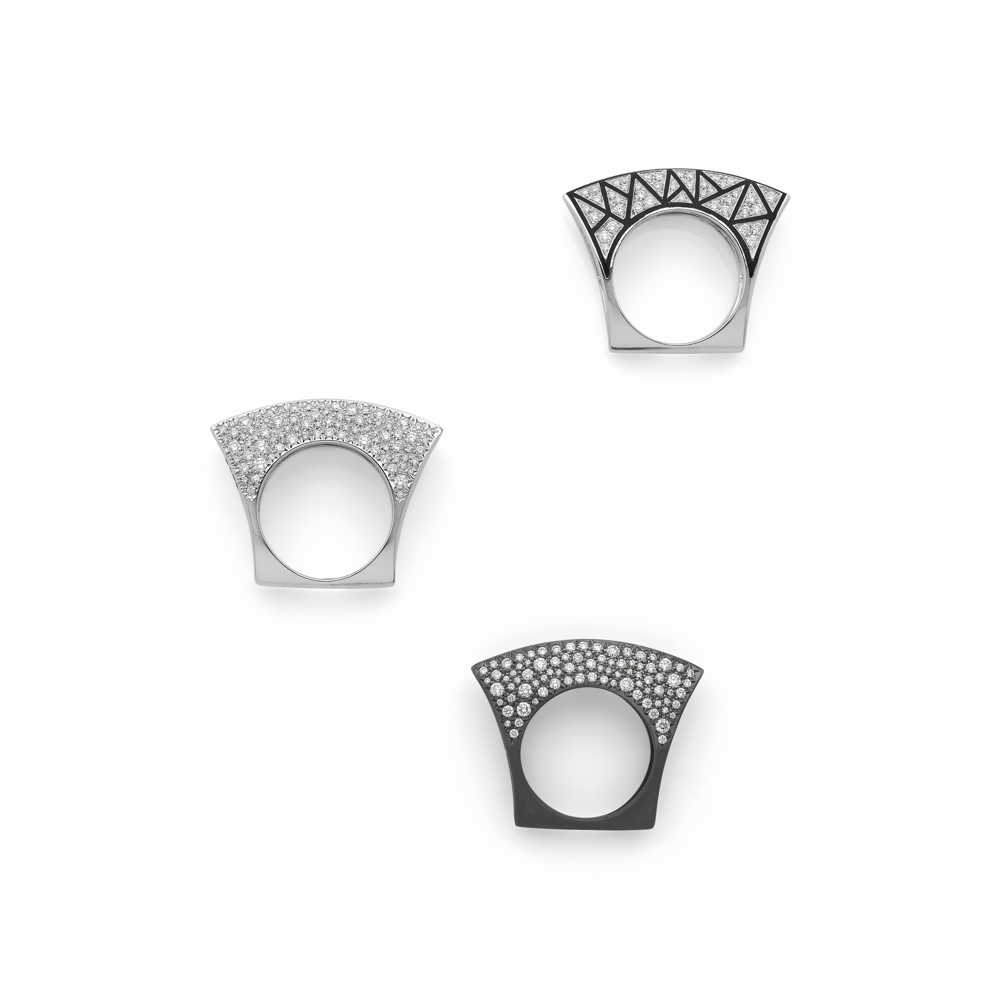 JEWELLERY TALENT OF TODAY - BARE PAR DRIES CRIEL SUITE DE TROIS BAGUES ...