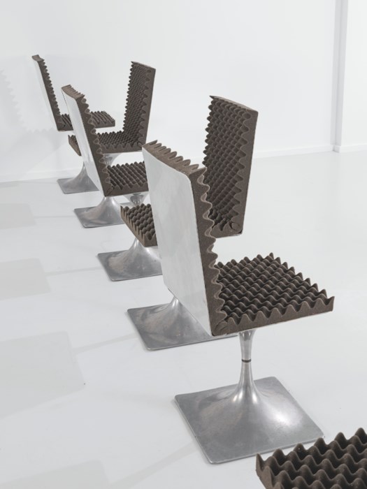 ROGER TALLON (1929-2011), Ensemble de six chaises 'Module 400', le ...