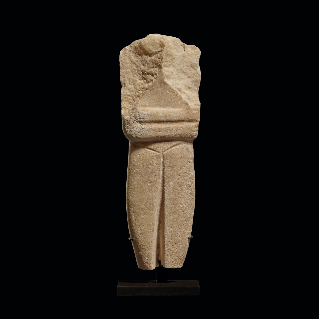 A CYCLADIC MARBLE FEMALE FIGURE, ATTRIBUTED TO THE NAXOS MUSEUM ...