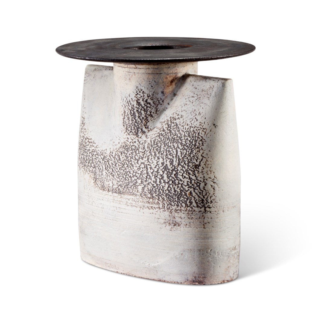 HANS COPER (1920-1981), Large flattened bottle with disc top | Christie's
