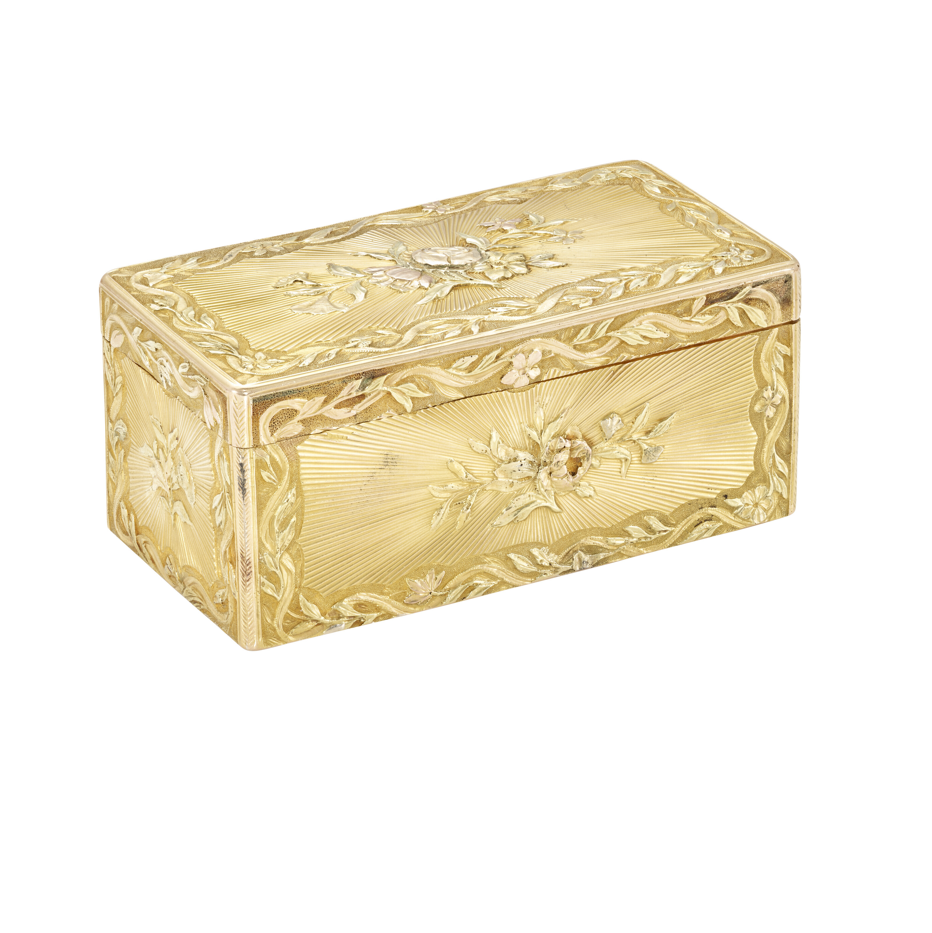 A GERMAN VARI-COLOURED GOLD SNUFF-BOX, HANAU, CIRCA 1790, WITH THE ...