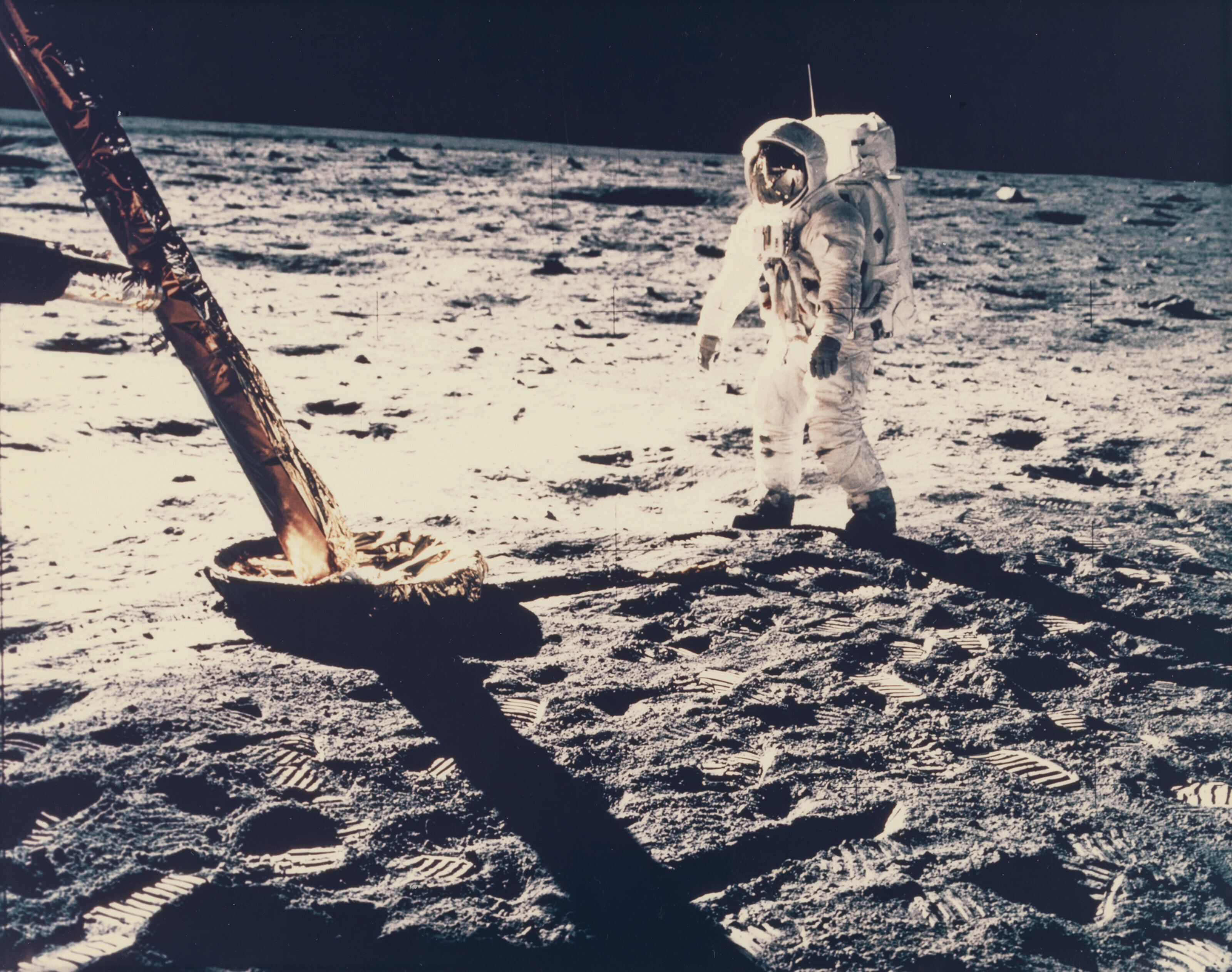 BUZZ ALDRIN WALKING ON THE MOON, JULY 16-24, 1969, NEIL ARMSTRONG ...