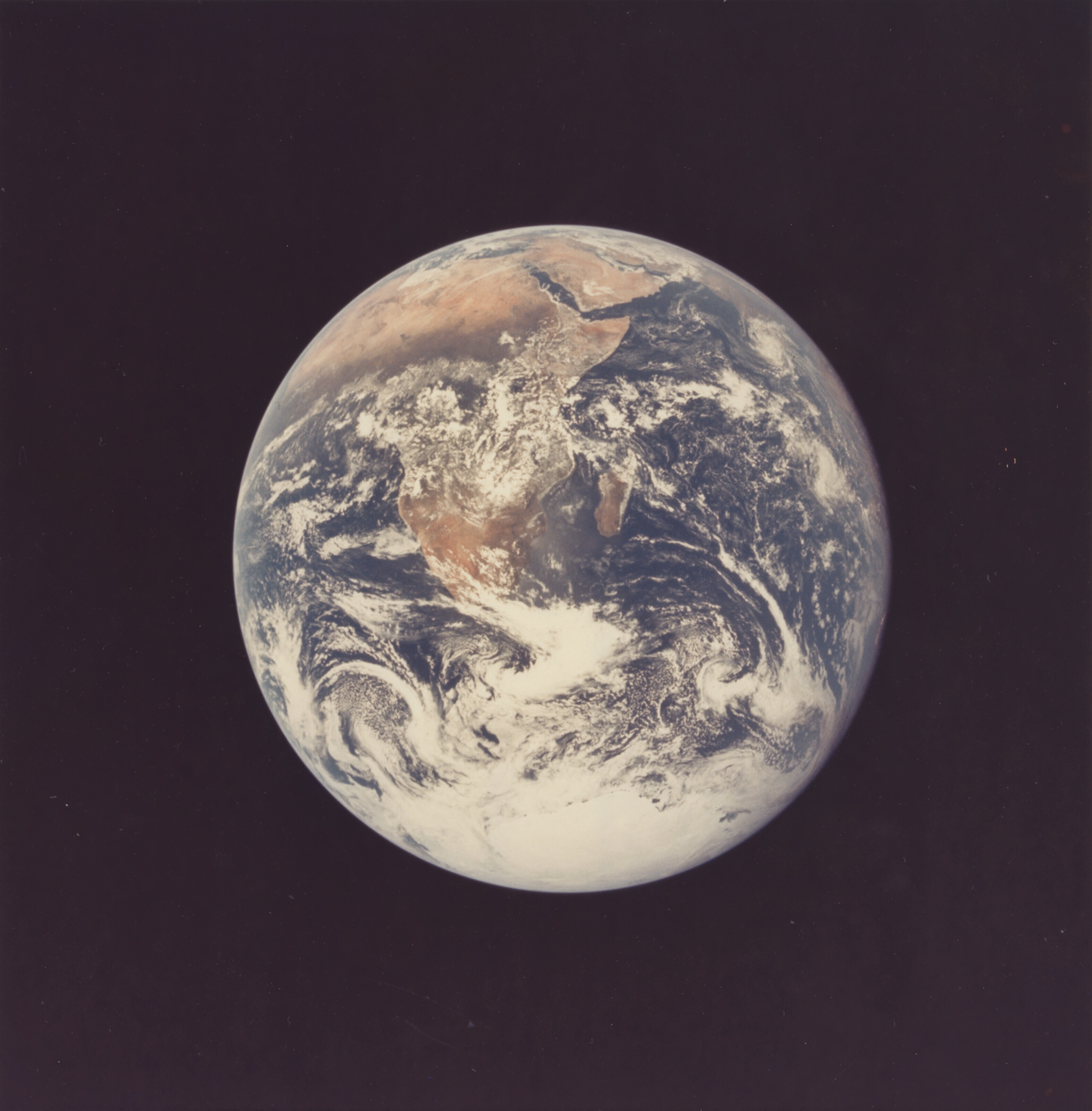 THE “BLUE MARBLE”, THE FIRST HUMAN-TAKEN PHOTOGRAPH OF THE EARTH FULLY ...