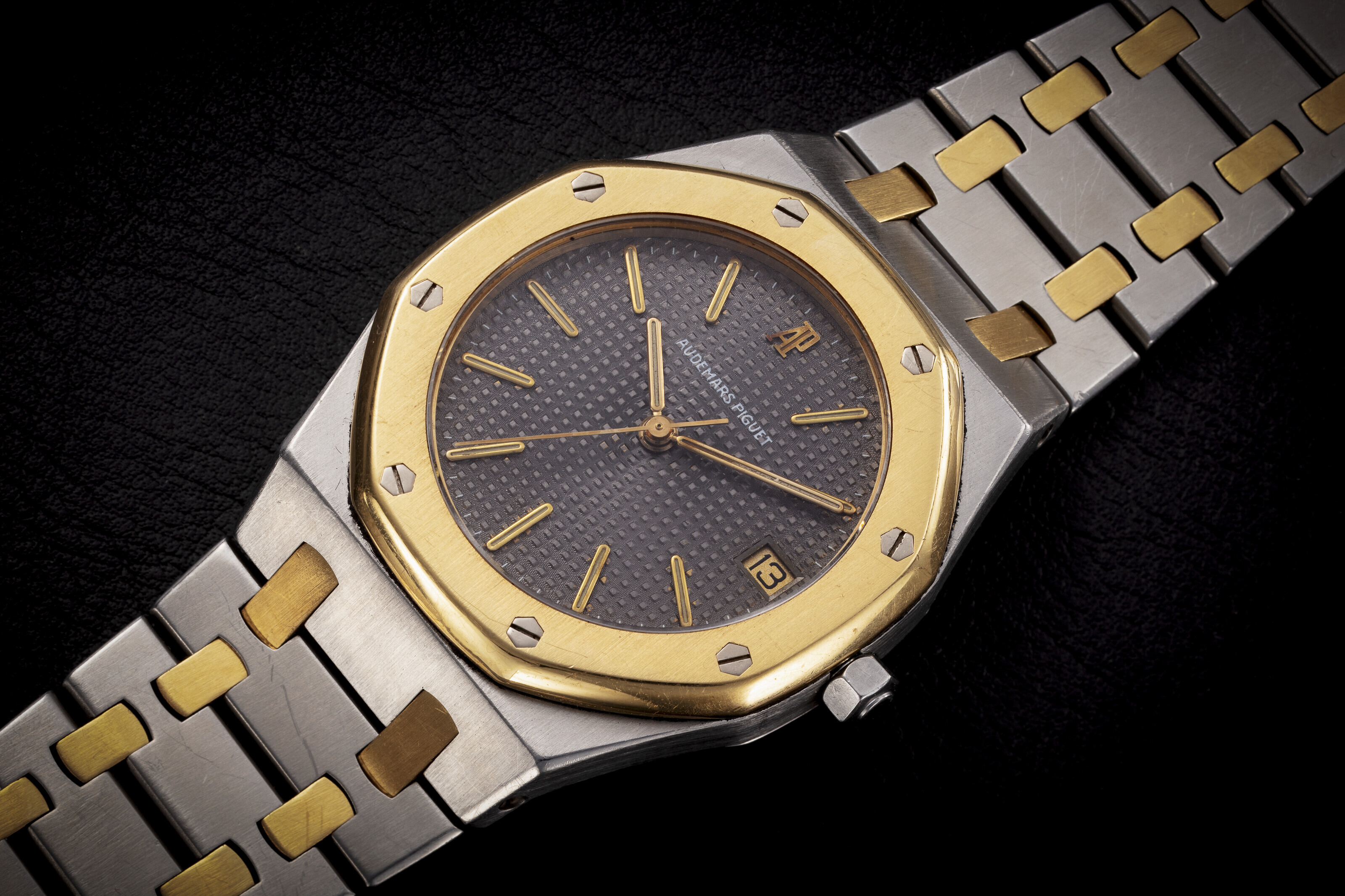 AUDEMARS PIGUET, ROYAL OAK QUARTZ, A TWO TONE WRISTWATCHCASE NUMBER ...