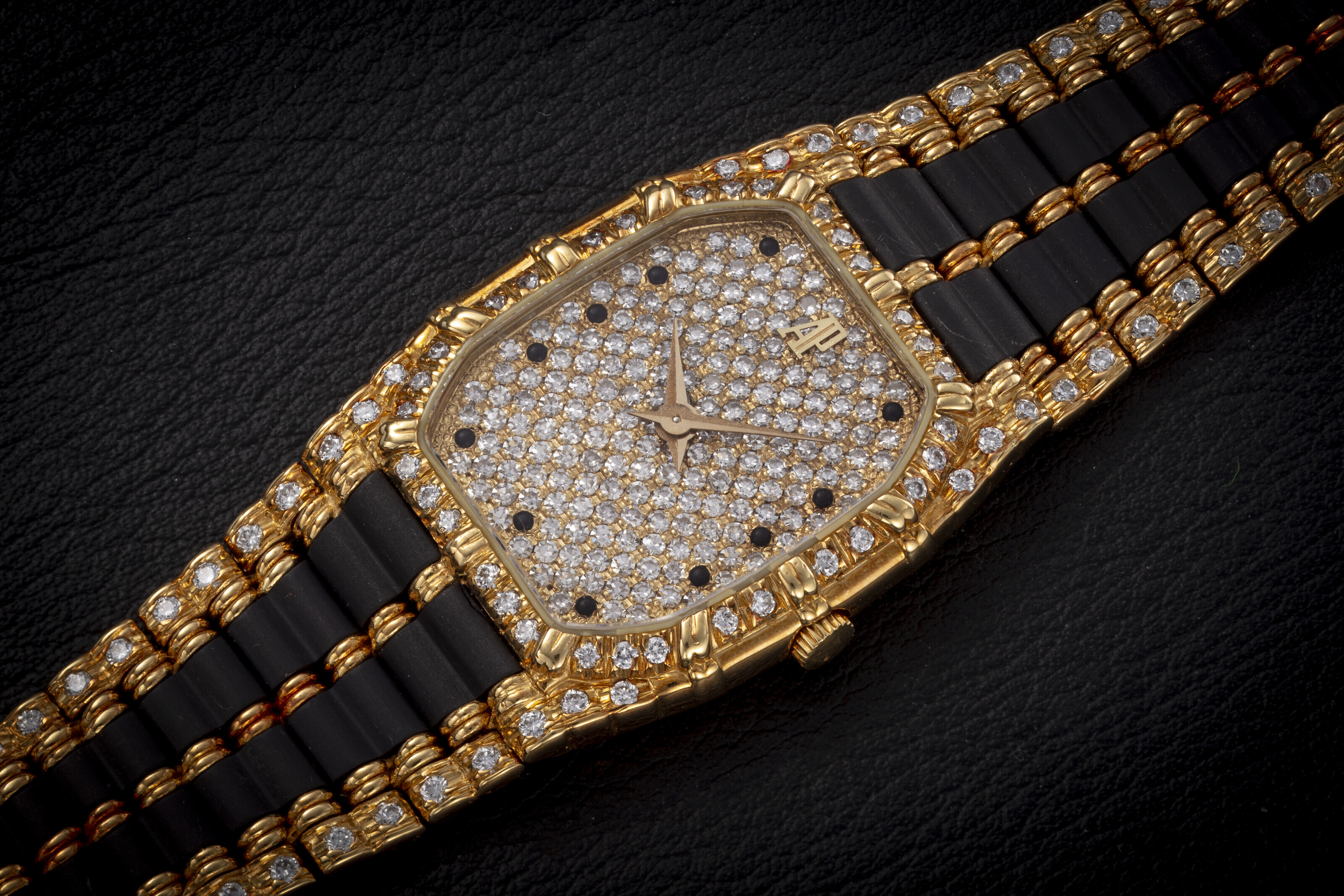 AUDEMARS PIGUET 'BAMBOO' REF.66172BA, A GOLD AND DIAMOND-SET QUARTZ ...