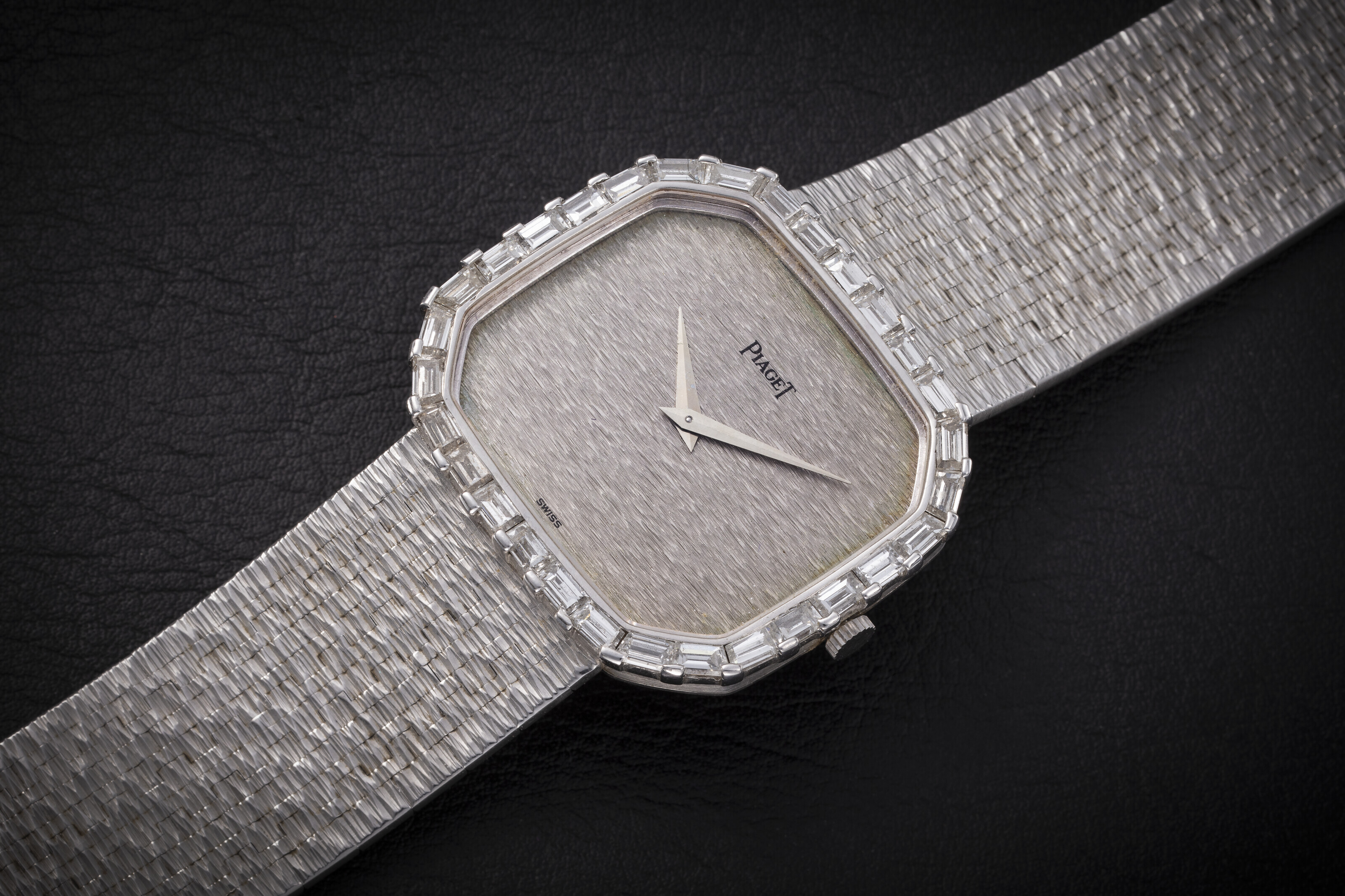 PIAGET, REF. 97810 A 6, A GOLD MANUAL-WINDING WRISTWATCH WITH BAGUETTE ...