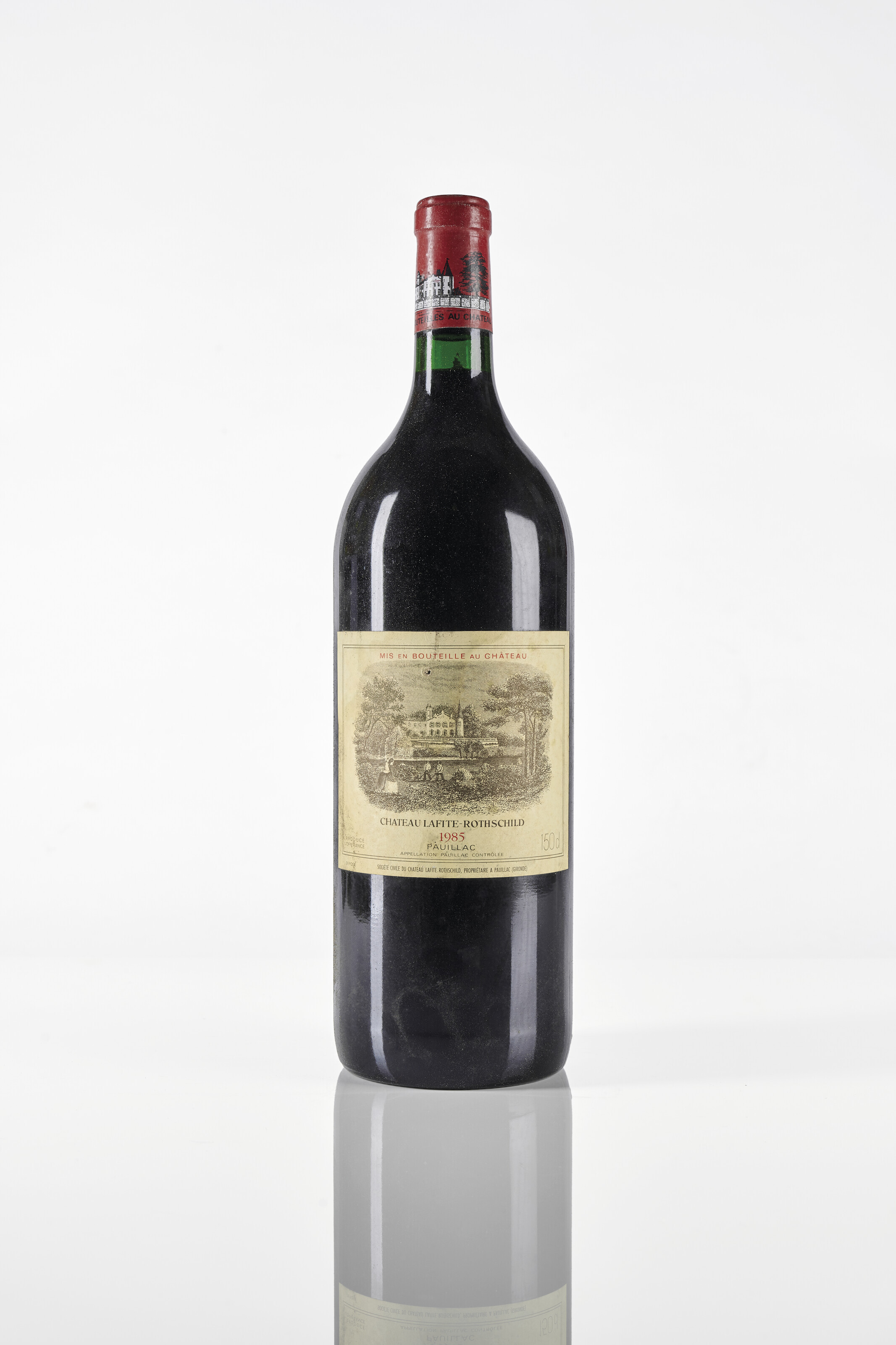 Château Lafite-Rothschild 1985, Pauillac, 1er cru classéBin-soiled and ...
