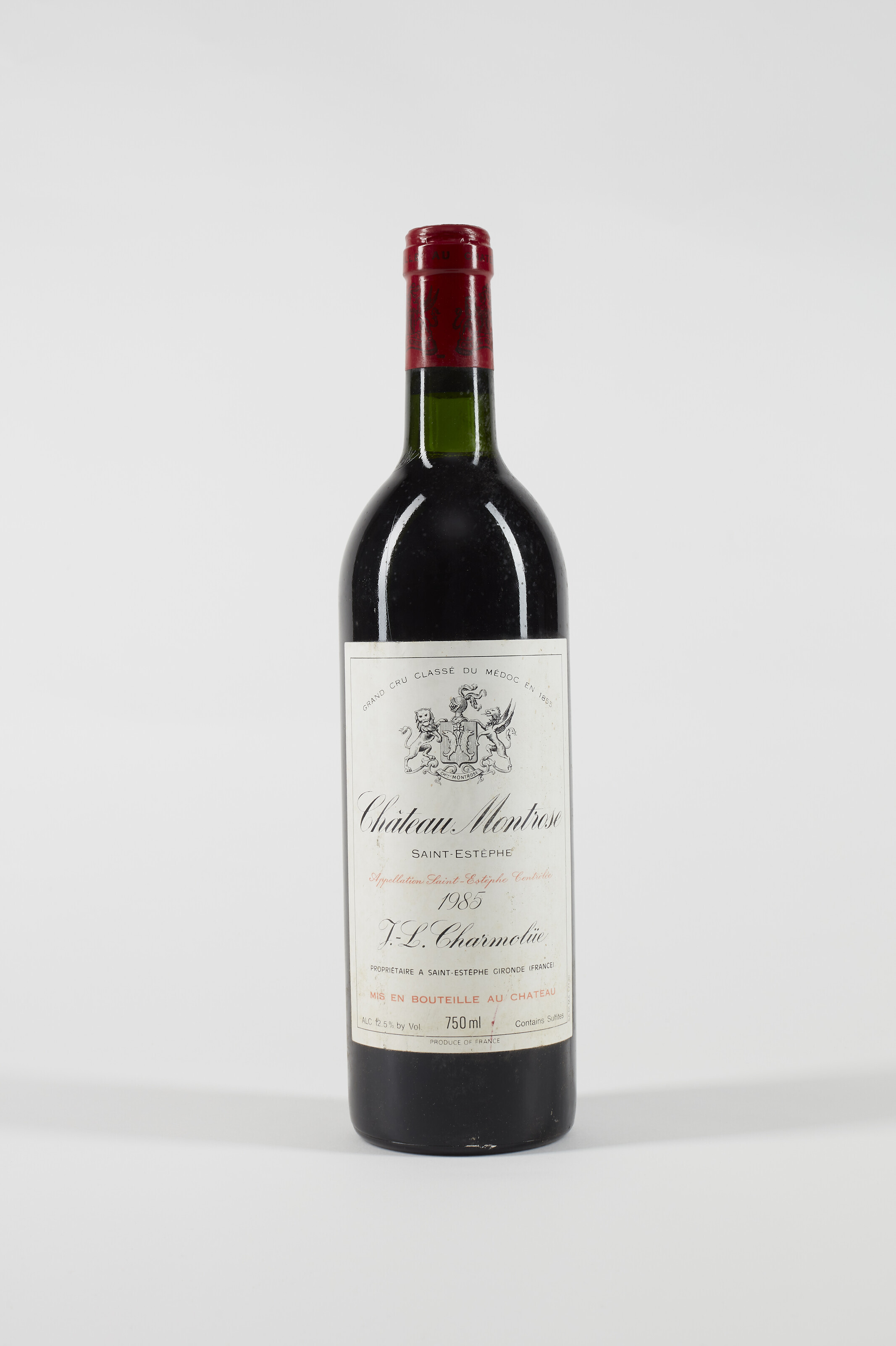 Château Montrose 1985, Saint-Estéphe, 2ème cru classéBin-soiled and ...