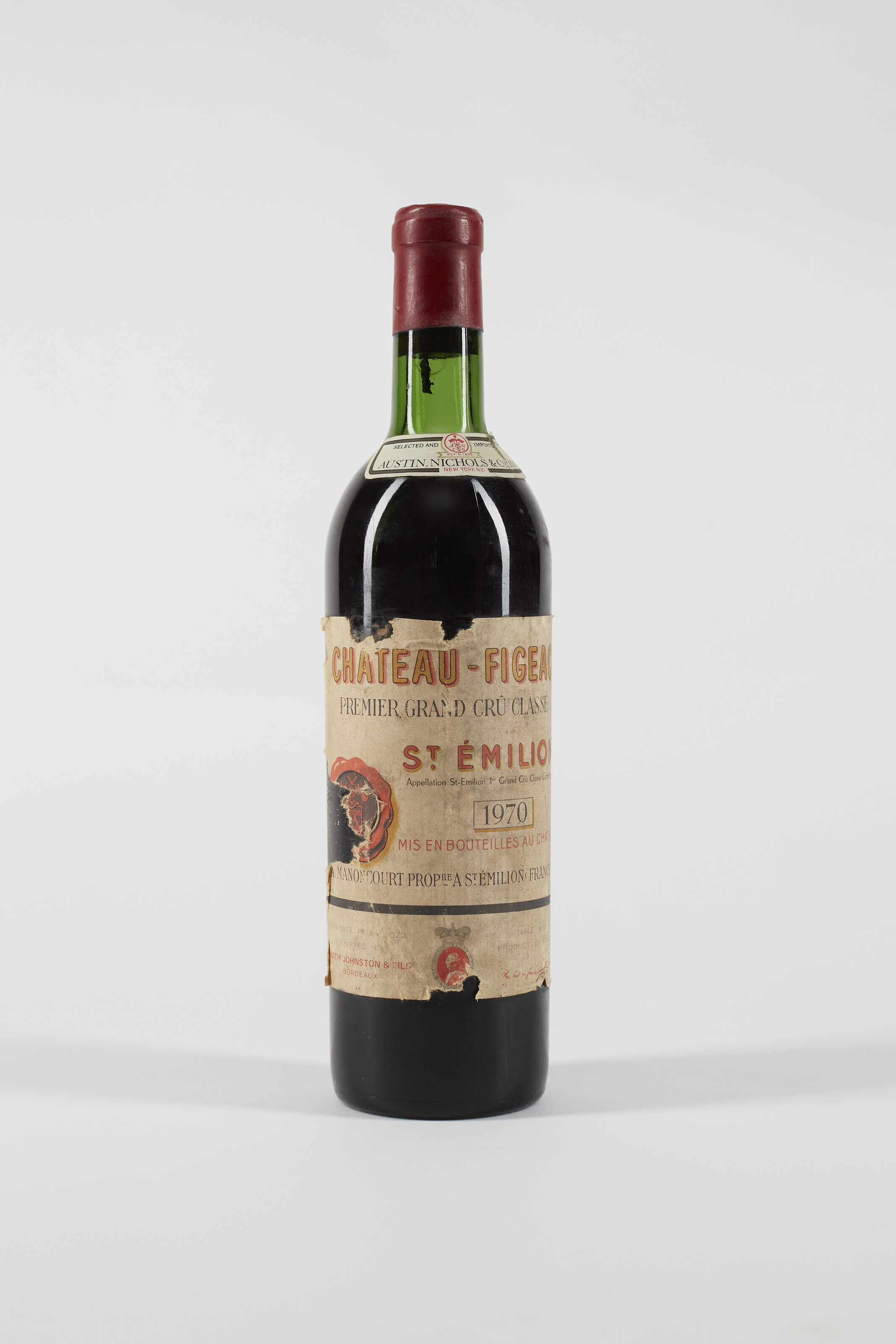 Mixed Figeac 1970 and 1978, Château Figeac 1970Badly bin-soiled and ...