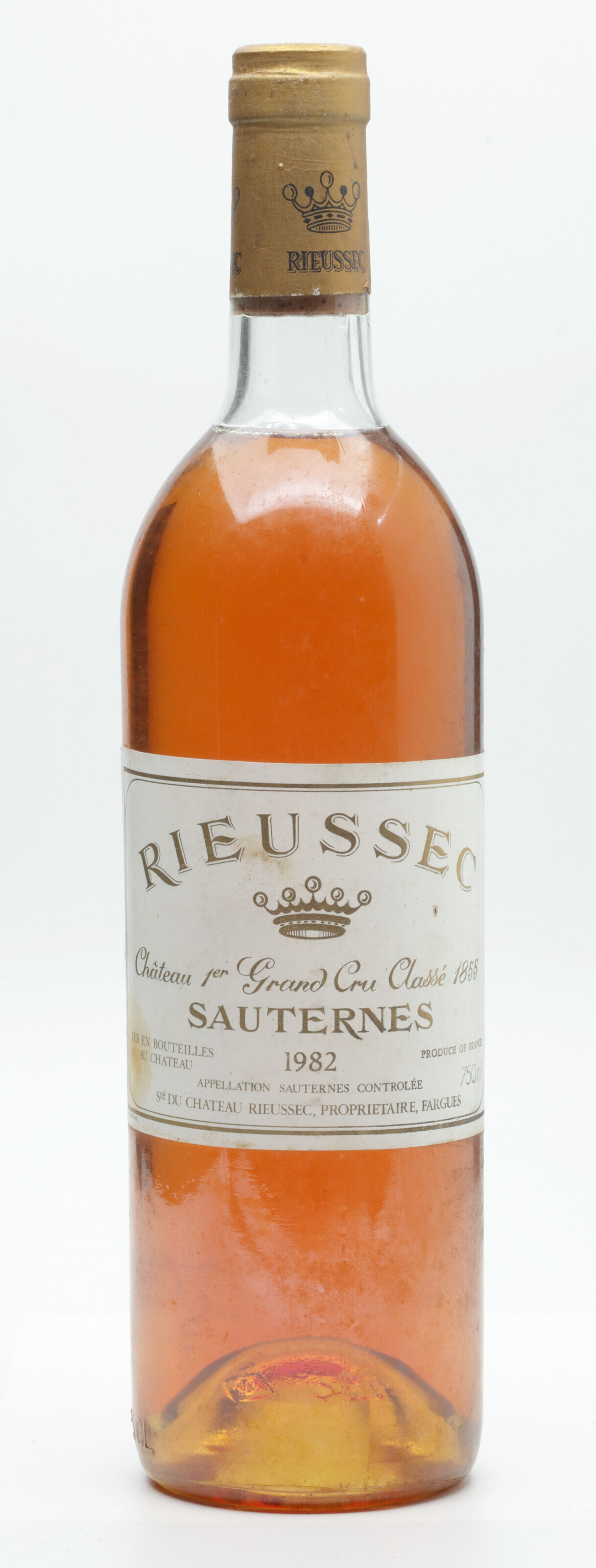 Mixed Rieussec 1982 and 2003, Château Rieussec 1982Damaged capsules ...