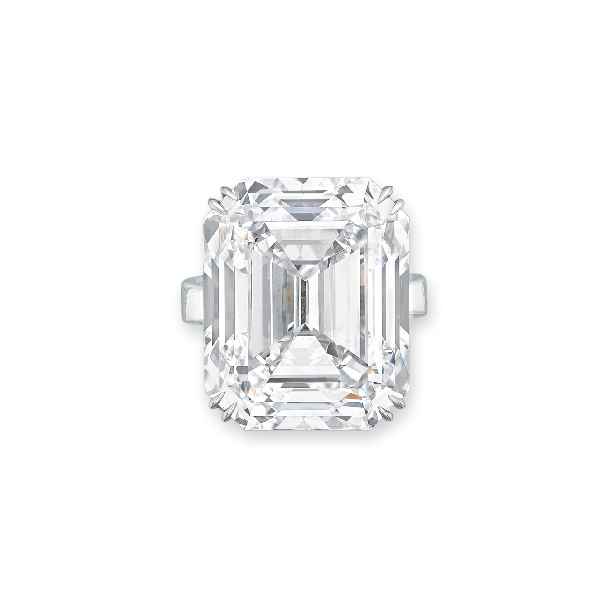 AN EXCEPTIONAL DIAMOND RING | Christie's